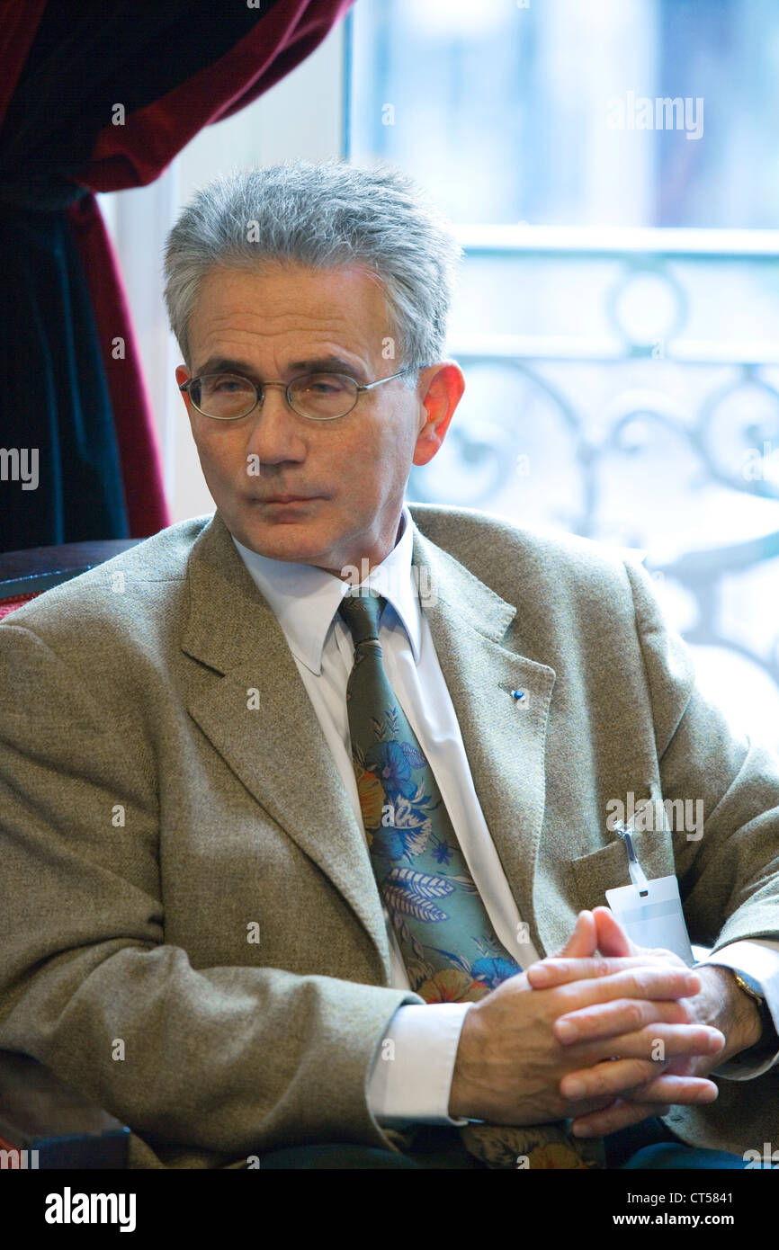 Philippe kourilsky hi-res stock photography and images - Alamy