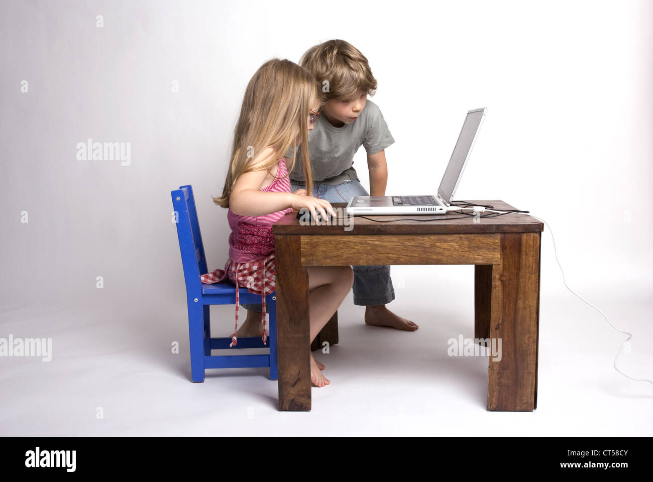 Child users hi-res stock photography and images - Alamy