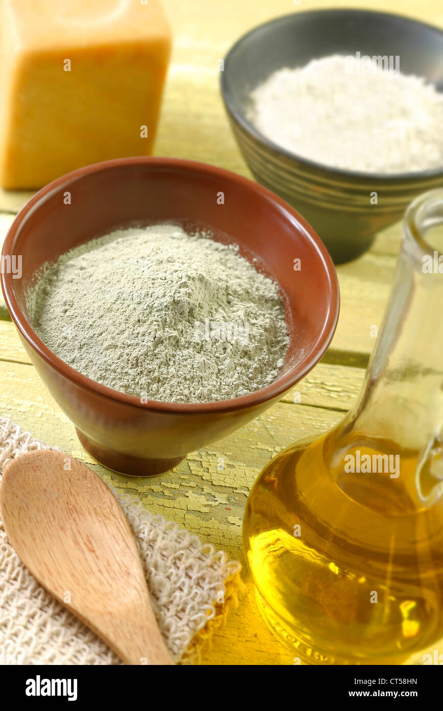 Medicinal clays hi-res stock photography and images - Alamy