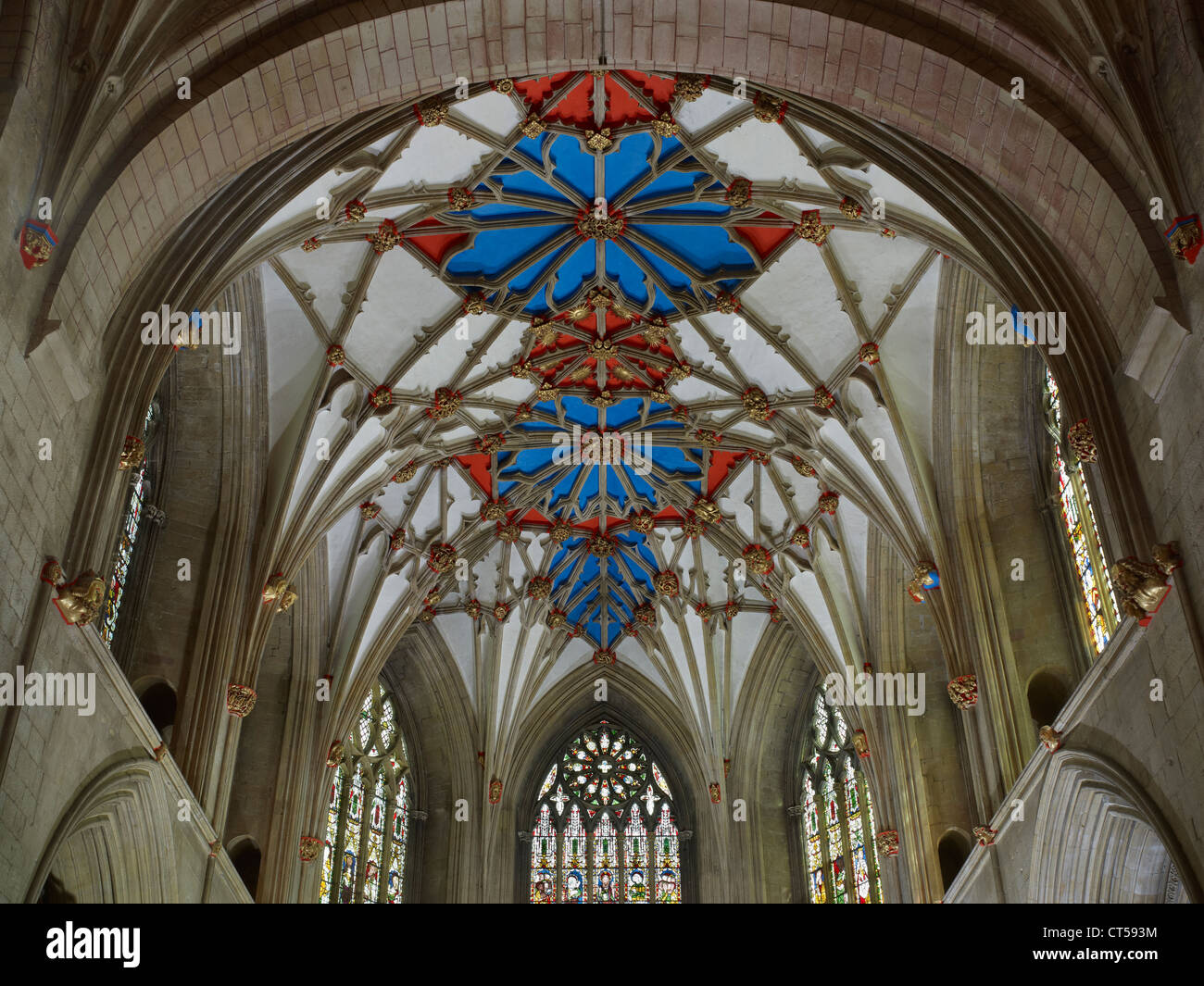 Tewkesbury Abbey lierne vaulting at east end Stock Photo - Alamy