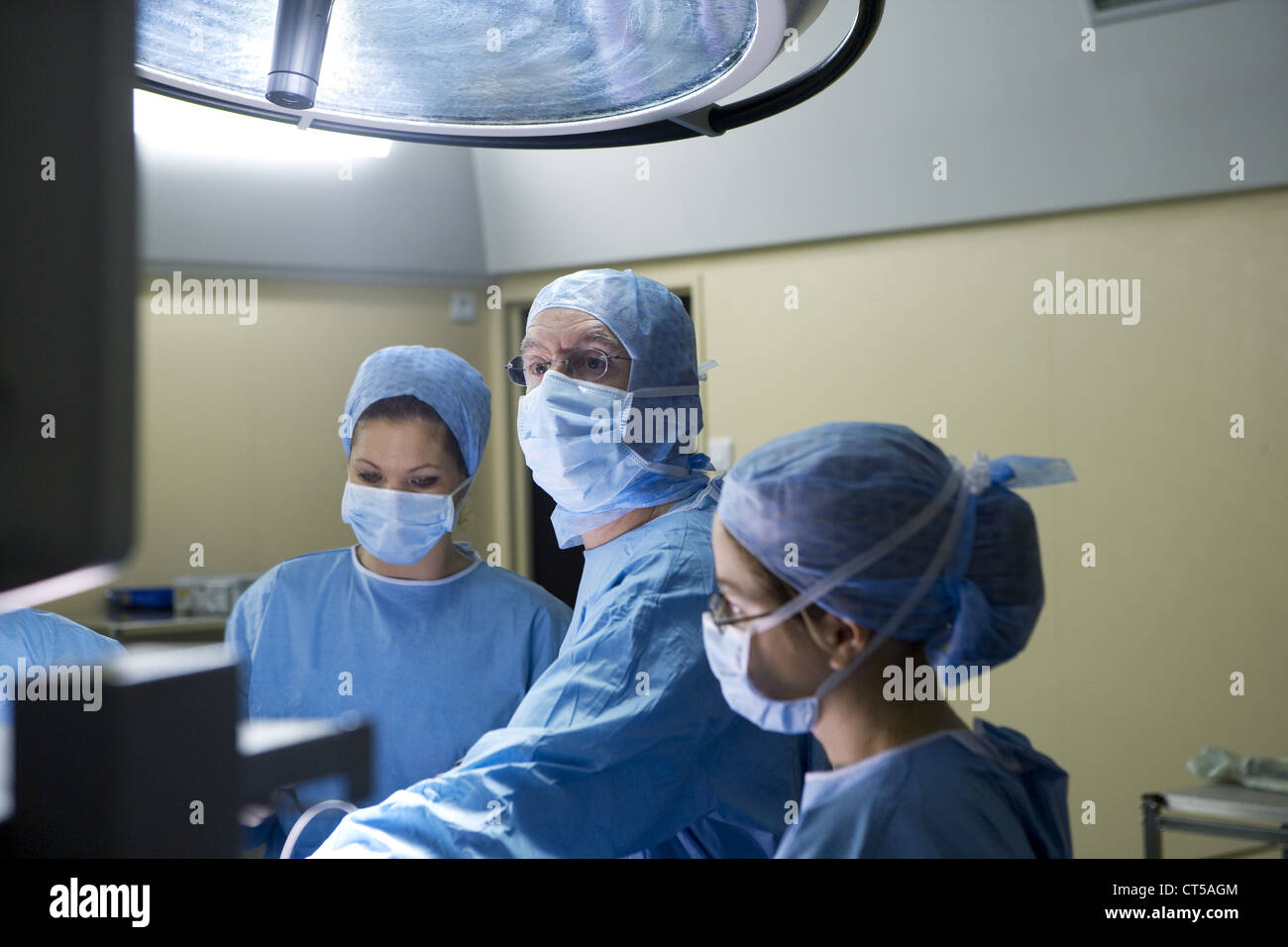 Gastrointestinal surgery hi-res stock photography and images - Alamy