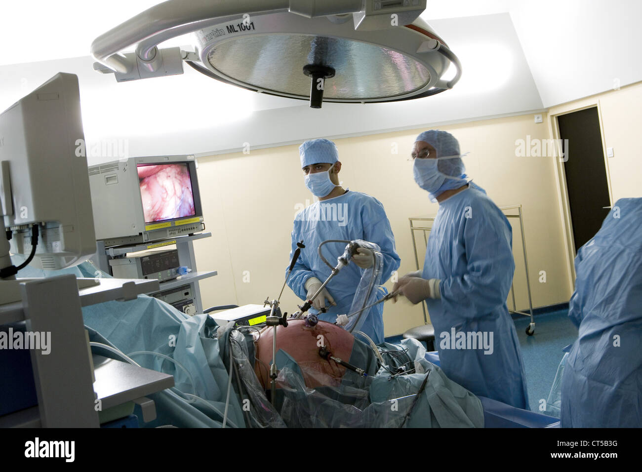 Male Stomach Surgery High Resolution Stock Photography and Images - Alamy