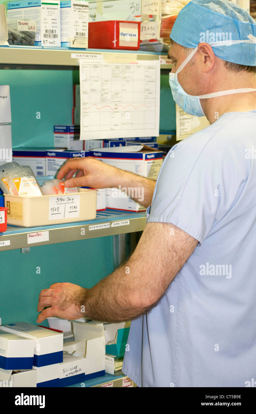 Single inventory hi-res stock photography and images - Alamy