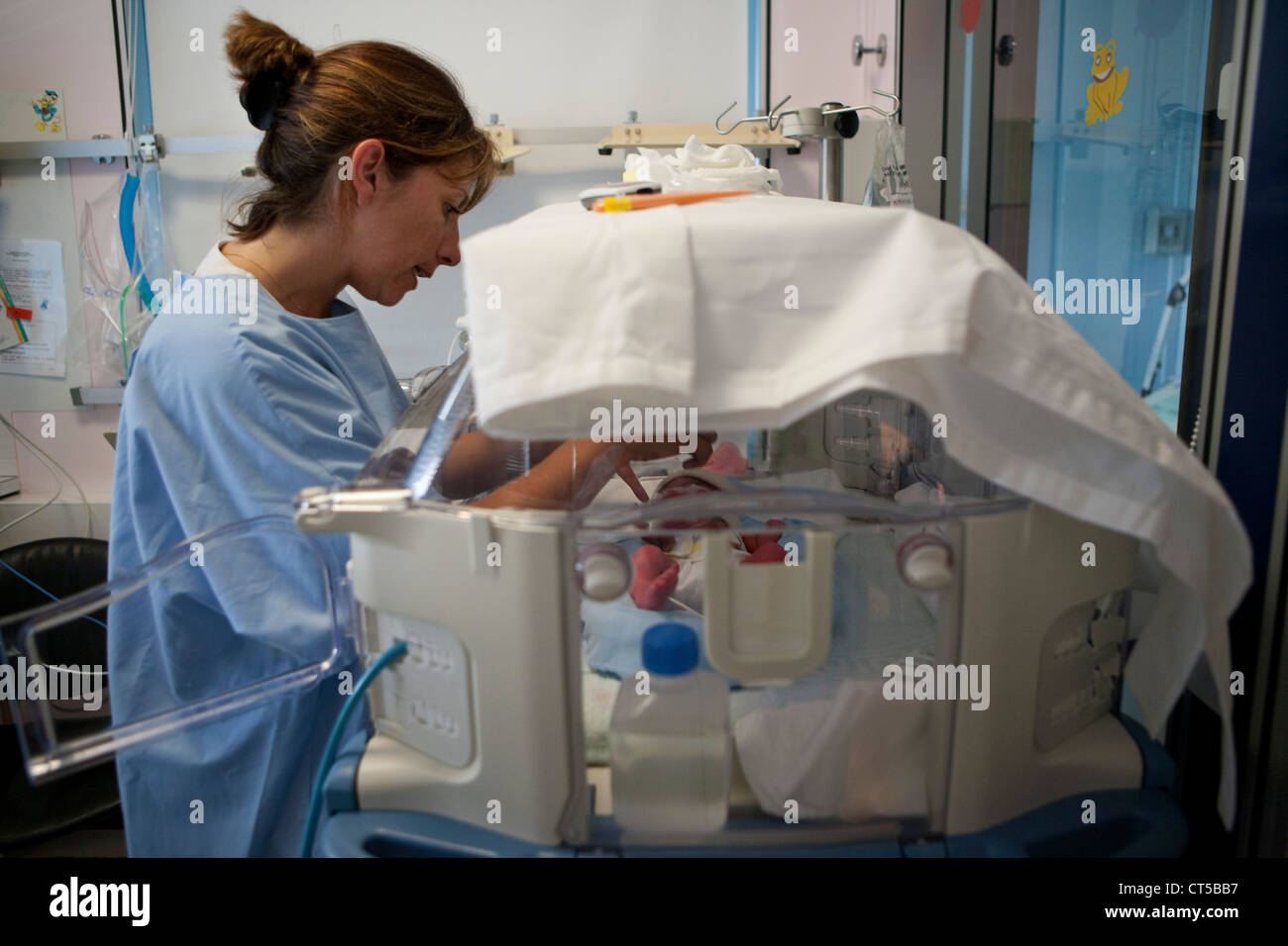PREMATURE BABY, CARE Stock Photo - Alamy