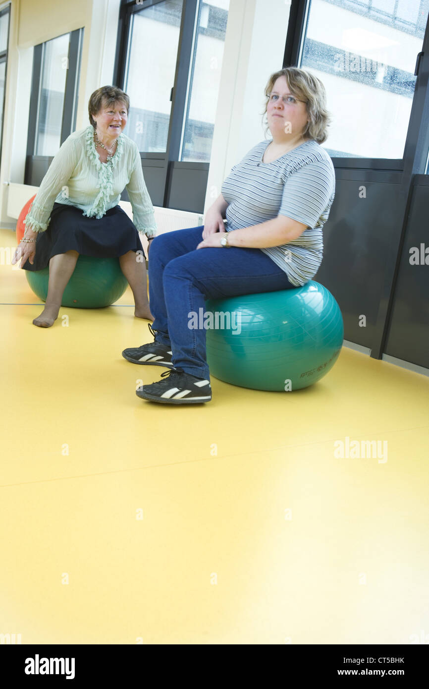 Gymnastics hi-res stock photography and images - Alamy