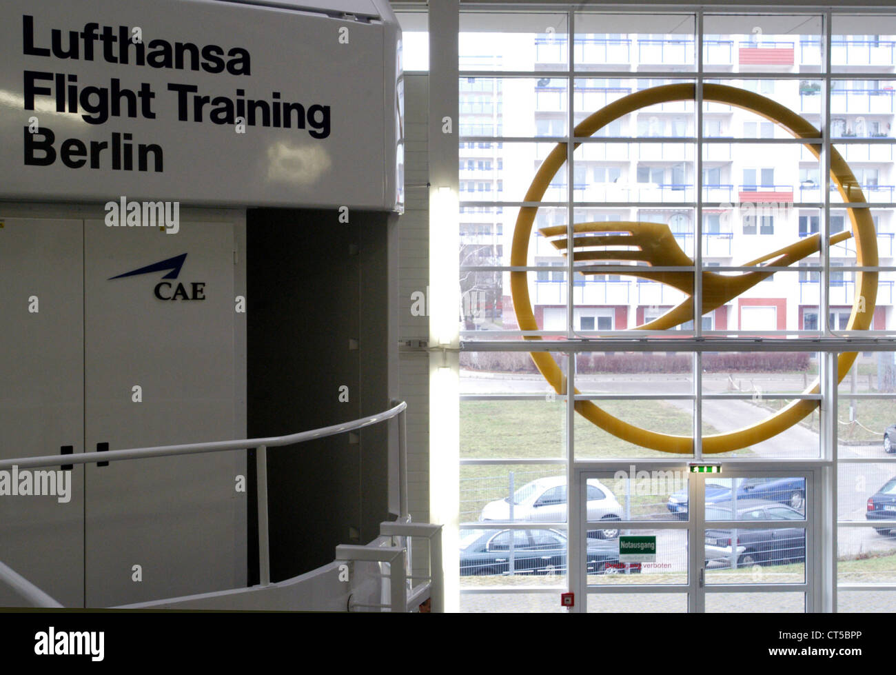 Lufthansa Flight Training Logo