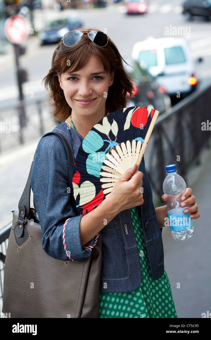 WARM WEATHER, WOMAN Stock Photo - Alamy