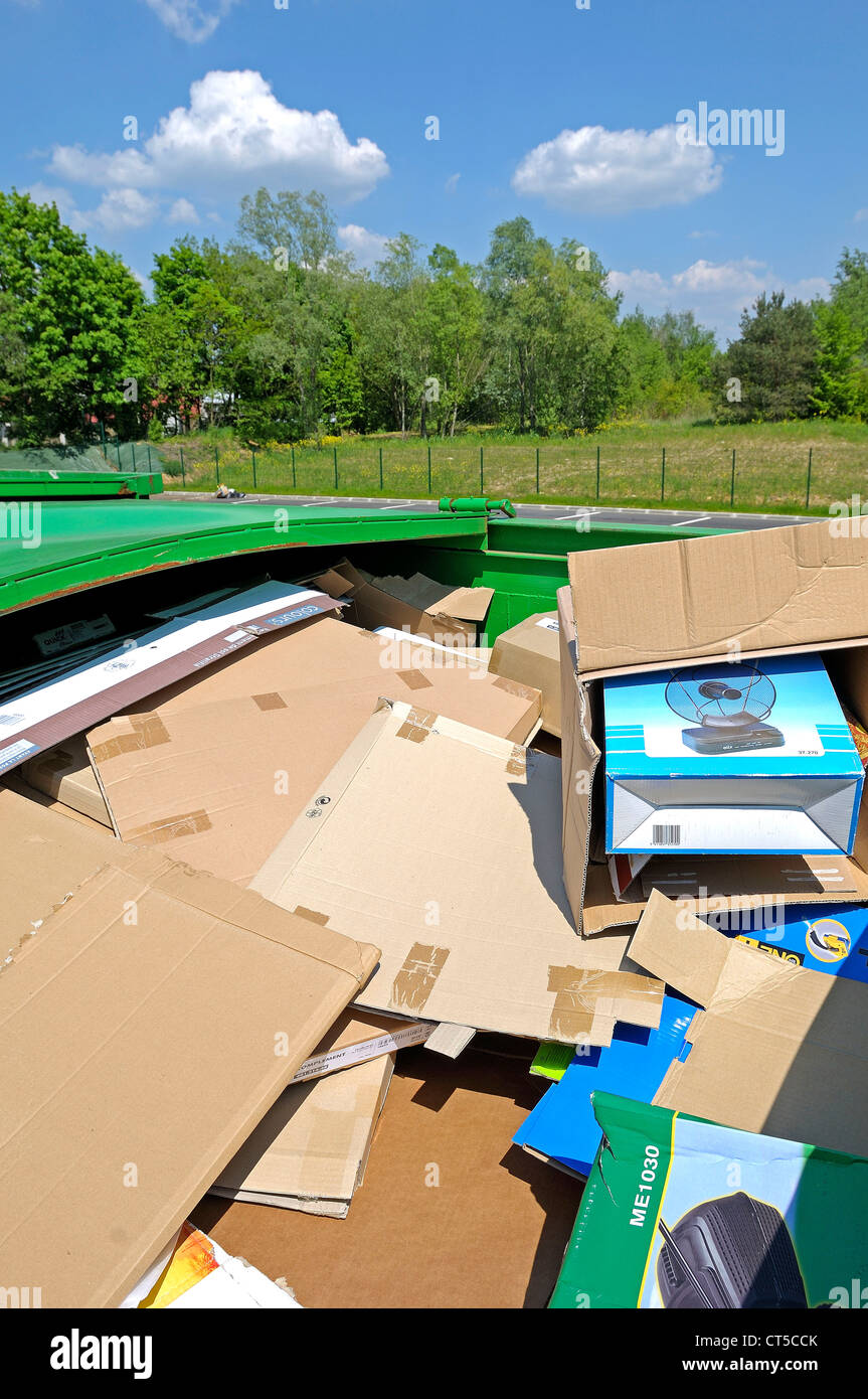 Cardboard recycling container hi-res stock photography and images - Alamy