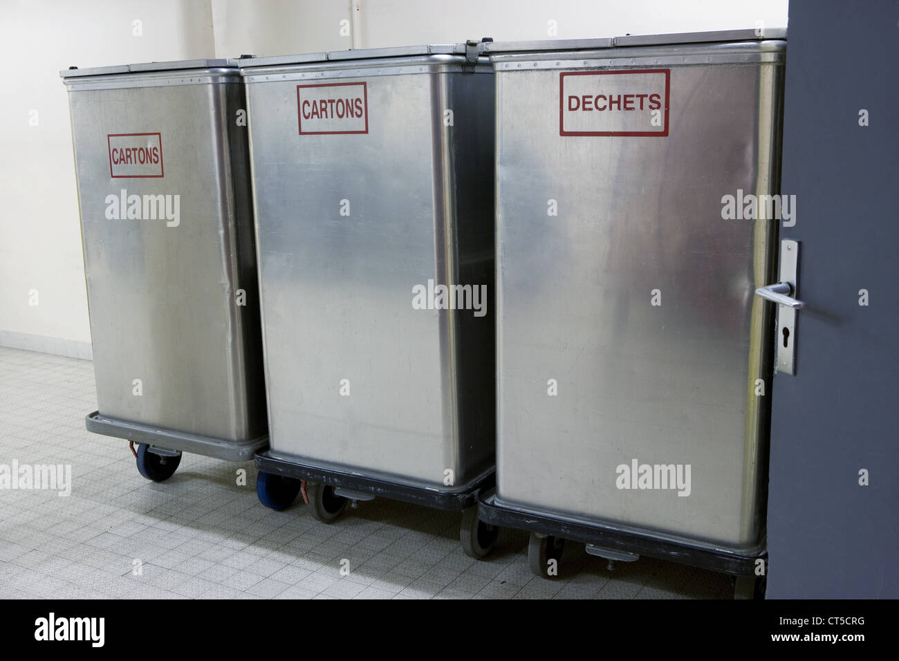 Refuse box hi-res stock photography and images - Alamy