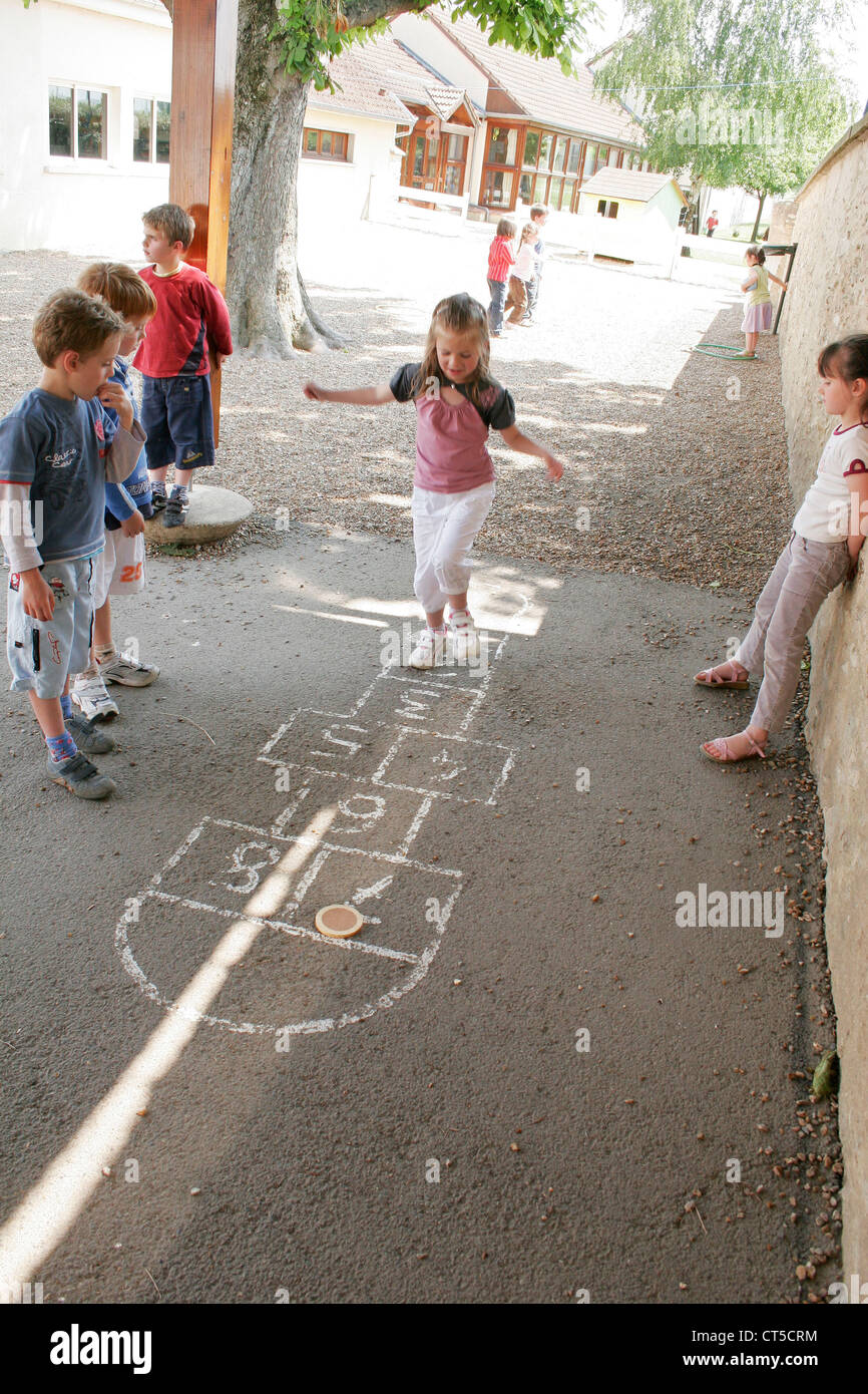 Old hopscotch game hi-res stock photography and images - Alamy