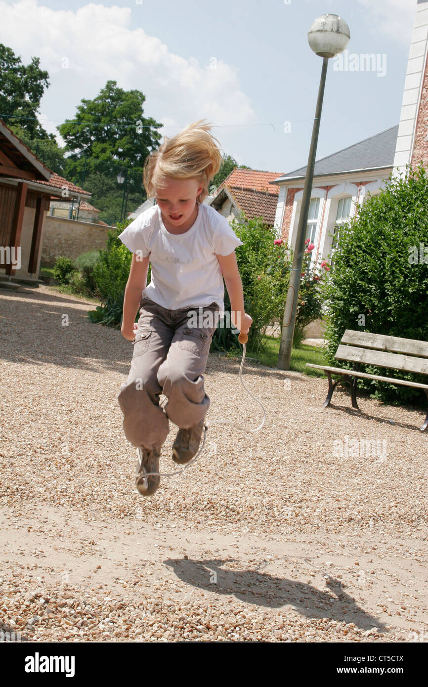Student jump rope hi-res stock photography and images - Alamy