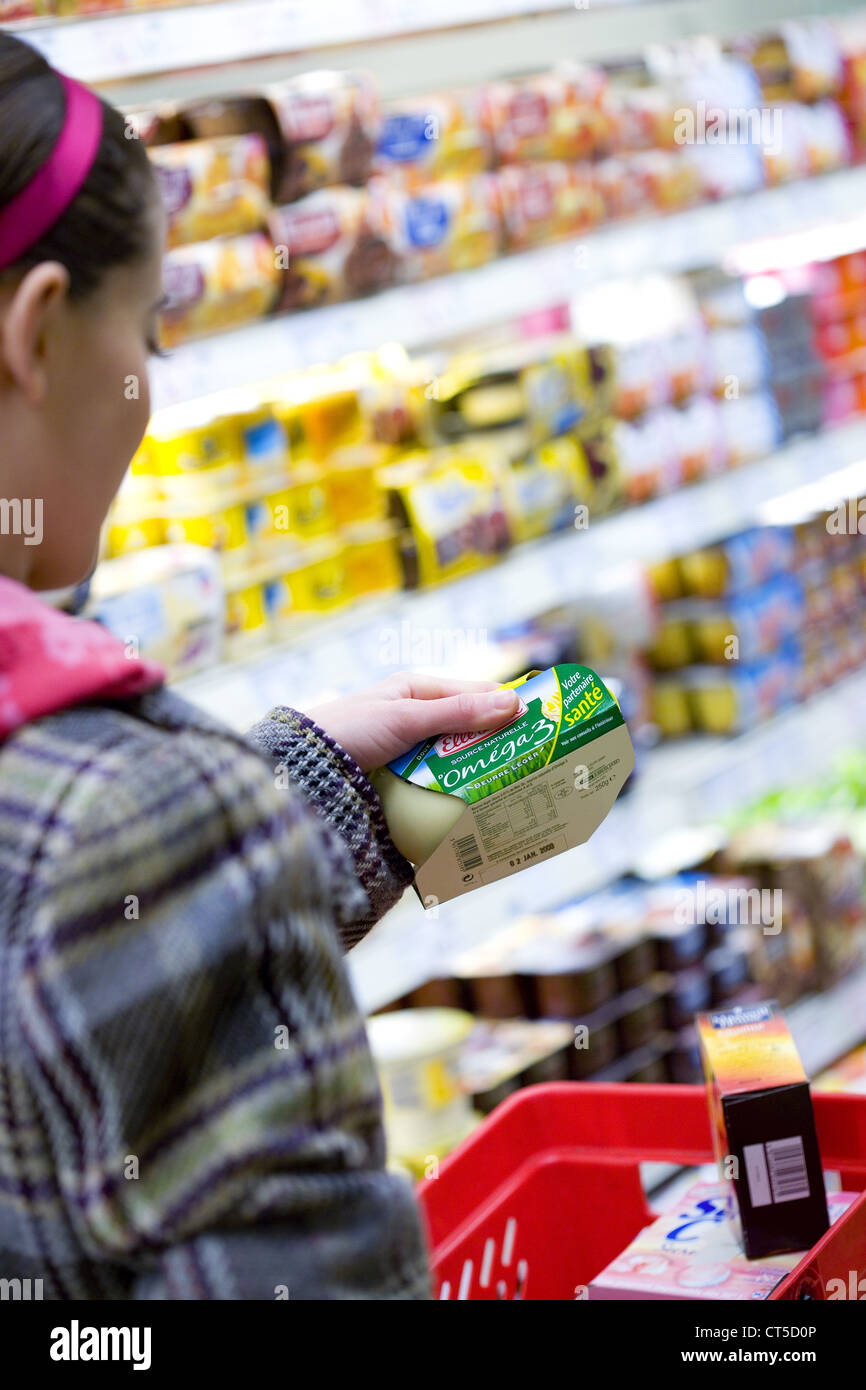Fat person shopping trolley hi-res stock photography and images - Alamy