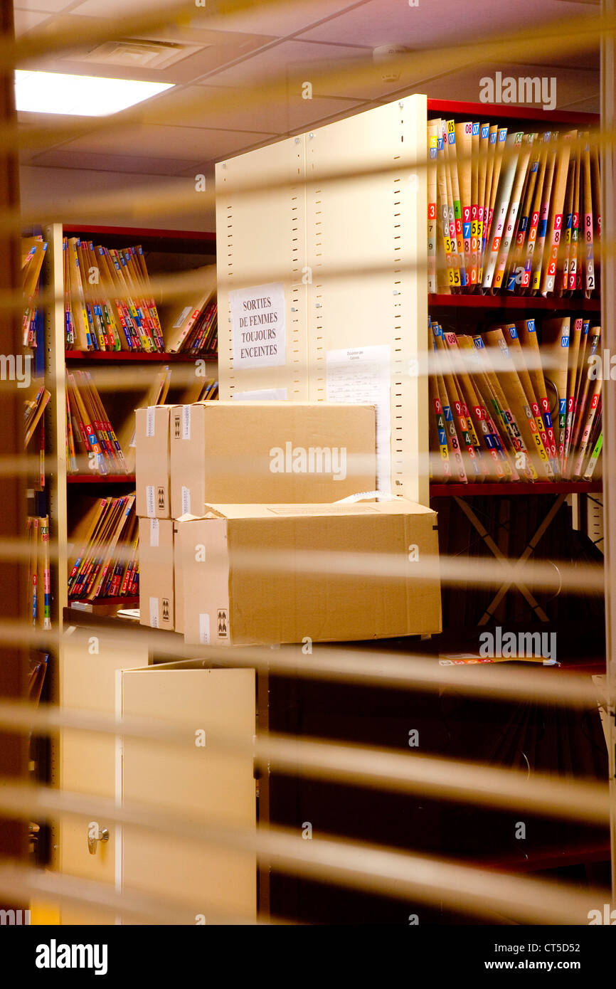 Archives dossier hi-res stock photography and images - Alamy