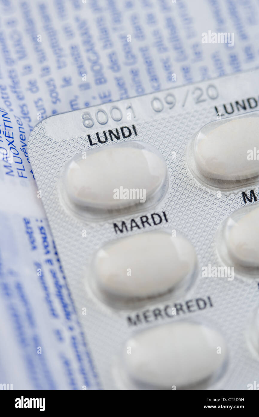 Tablet instructions hi-res stock photography and images - Alamy