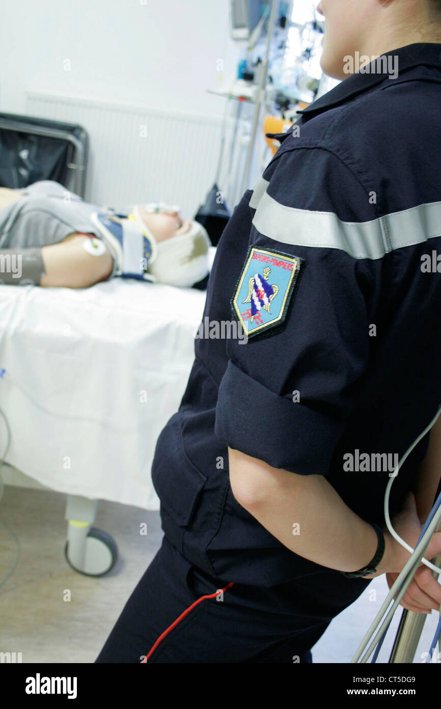 EMERGENCY CASE, HOSPITAL Stock Photo - Alamy