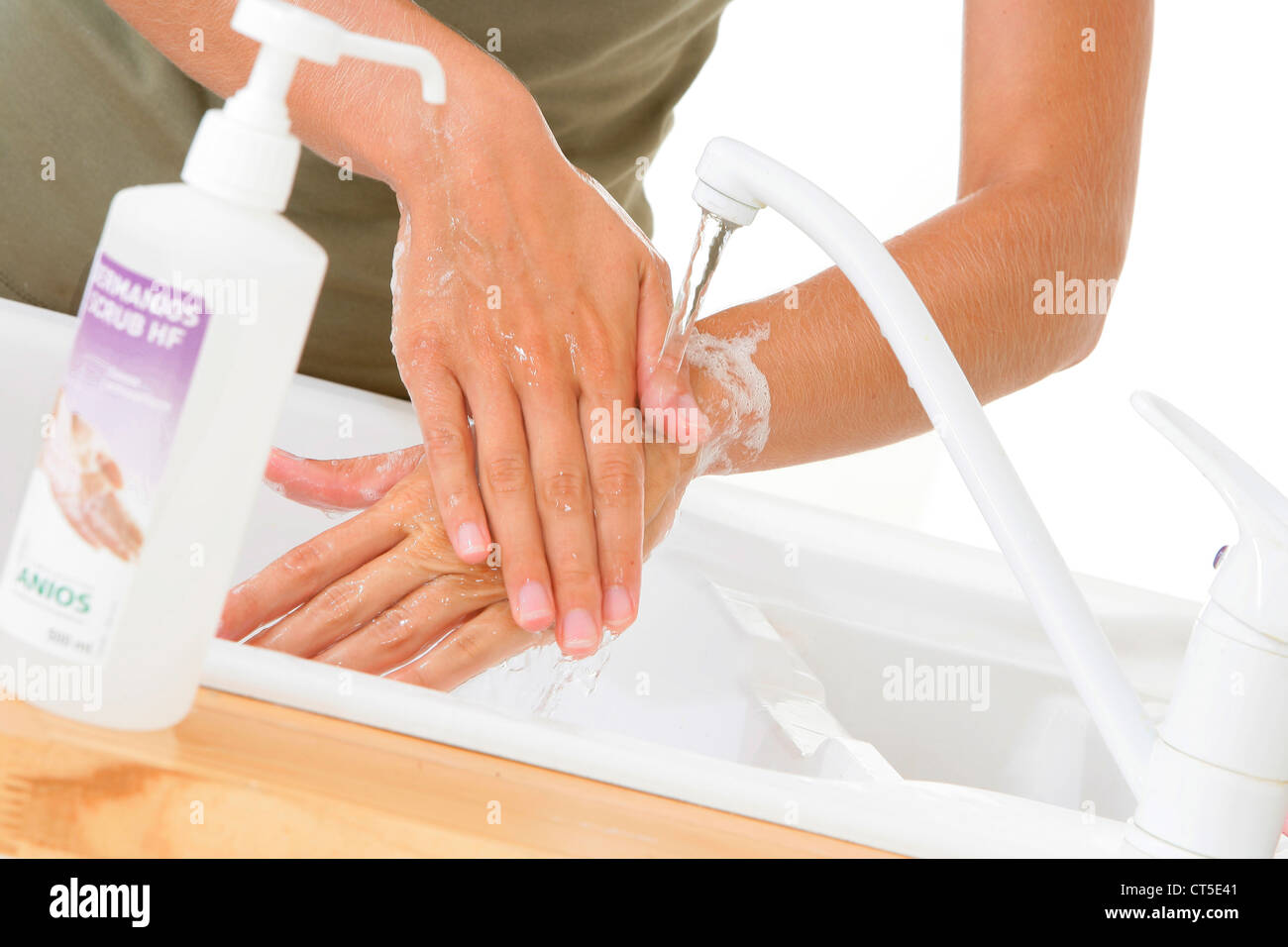 Mexican wash woman hi-res stock photography and images - Alamy