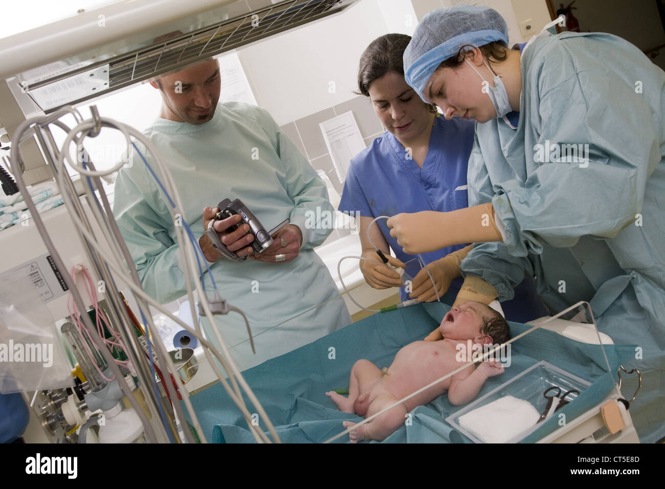 Newborn suction hi-res stock photography and images - Alamy