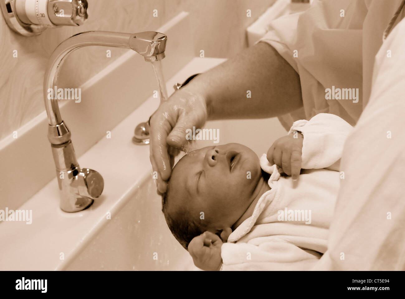 NEWBORN BABY HYGIENE Stock Photo - Alamy