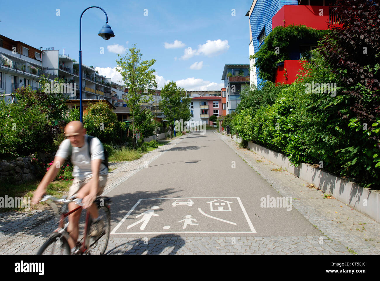 Signalling signposting hi-res stock photography and images - Alamy