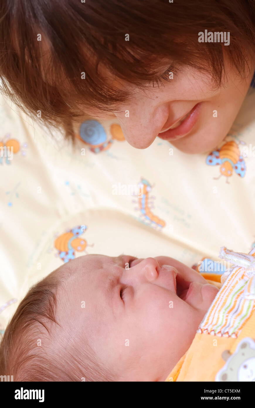 Smiling and crying faces hi-res stock photography and images - Alamy