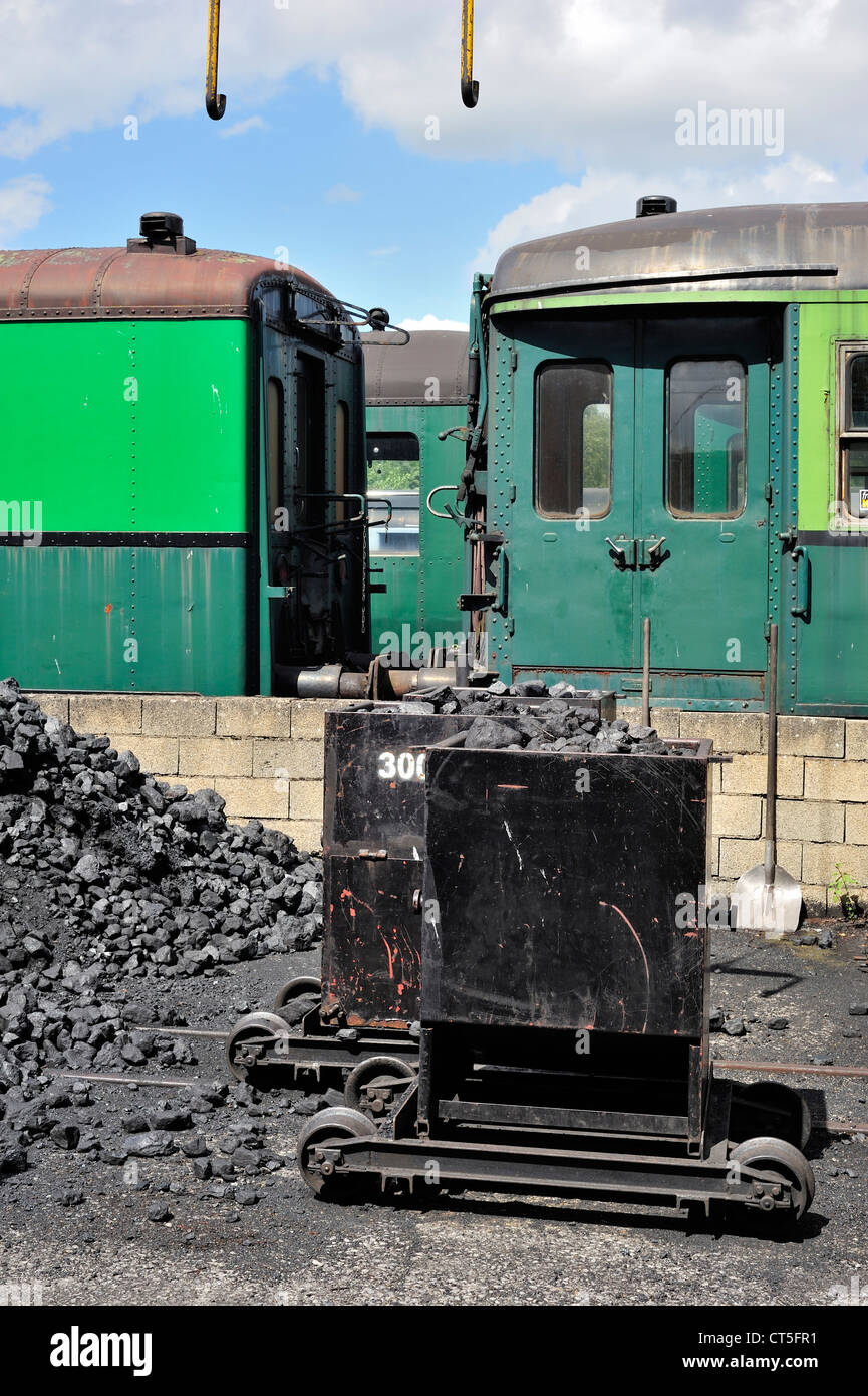 Steam train coal wagon hi-res stock photography and images - Alamy