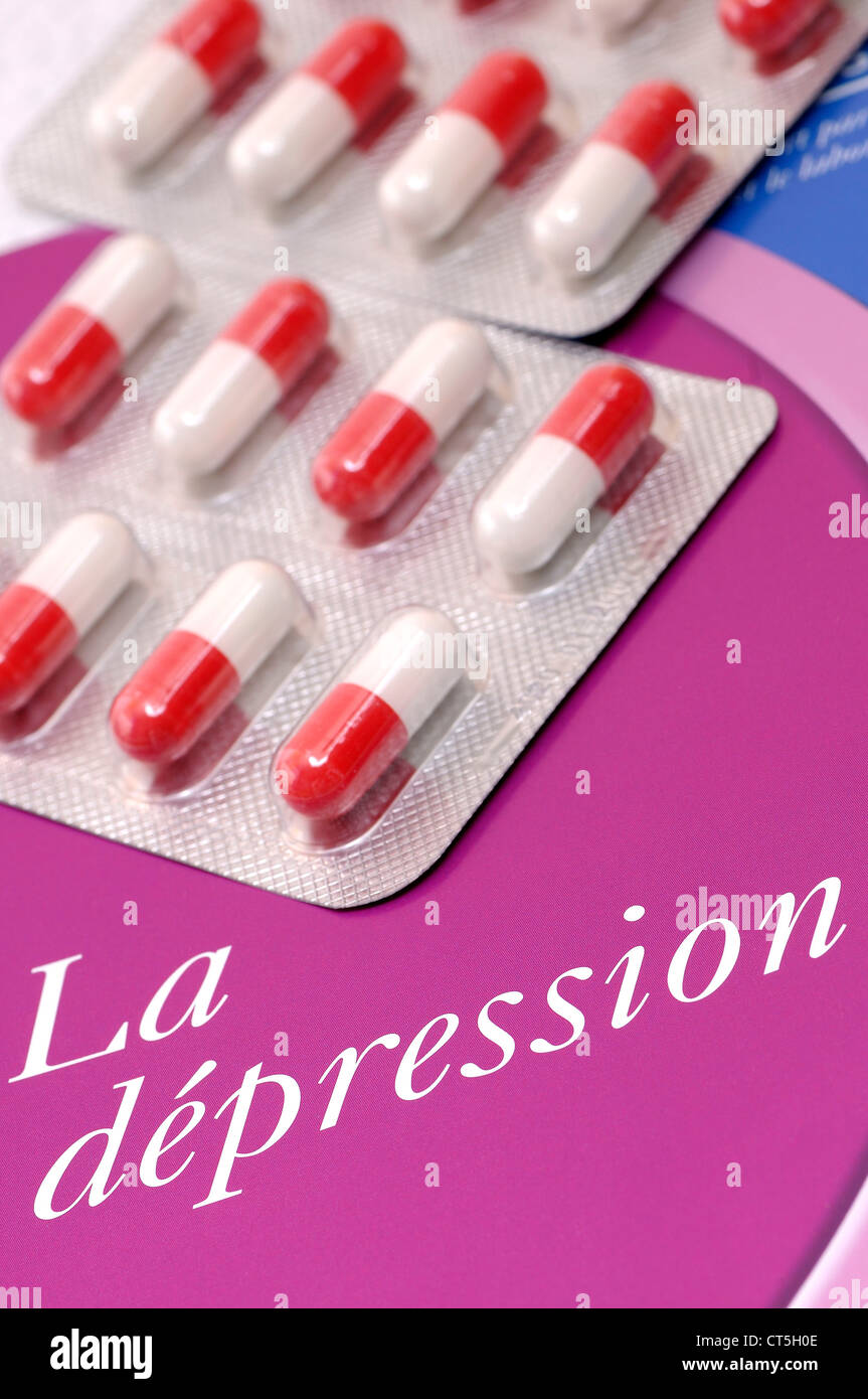 Capsule breakdown hi-res stock photography and images - Alamy