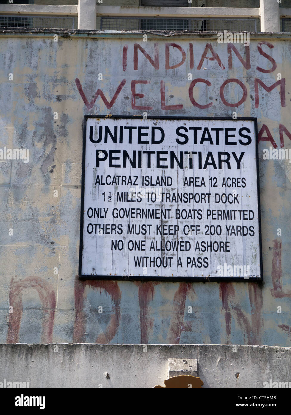 Welcome notice hi-res stock photography and images - Alamy