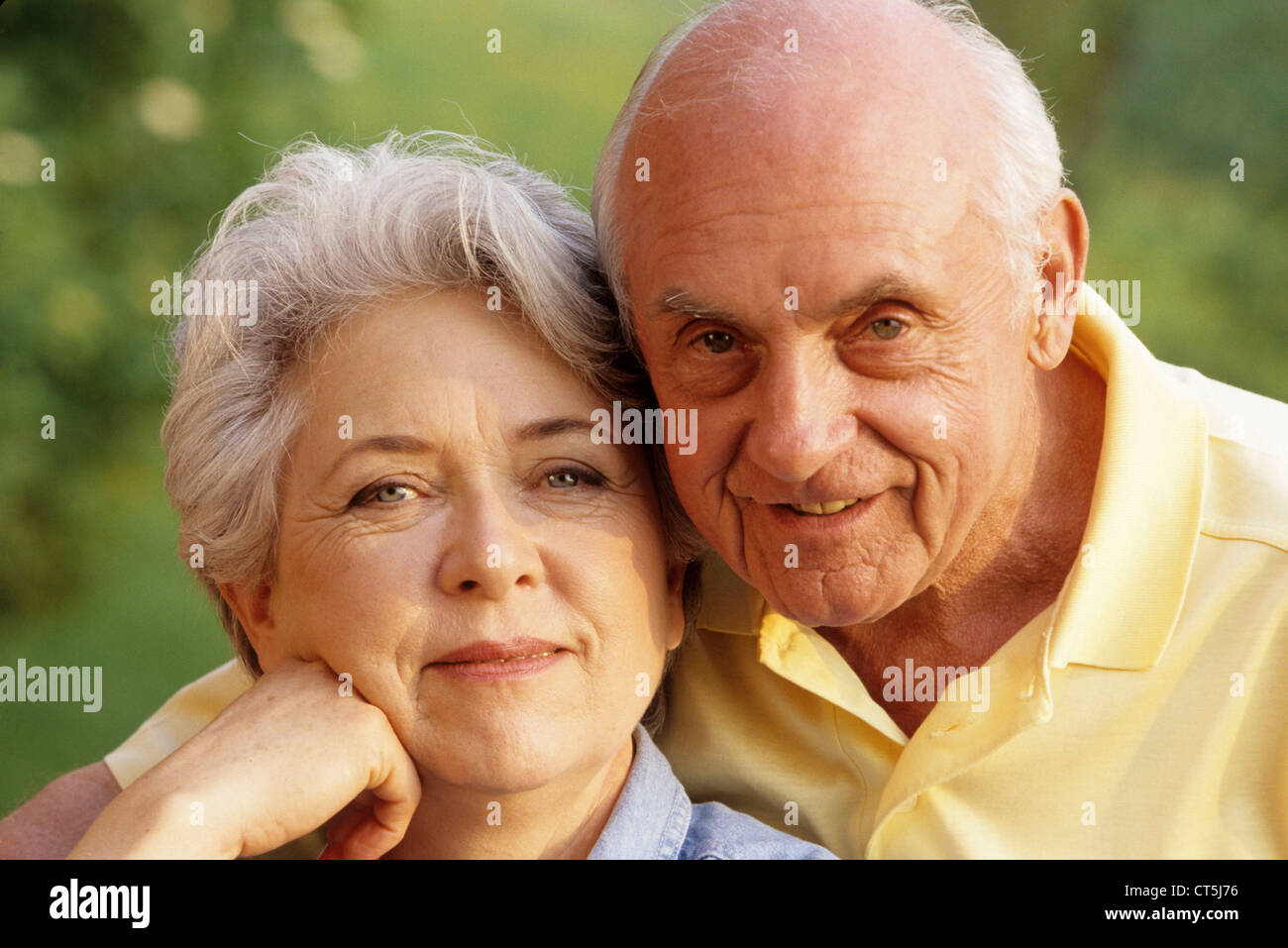 70 year old couple portrait hi-res stock photography and images - Alamy