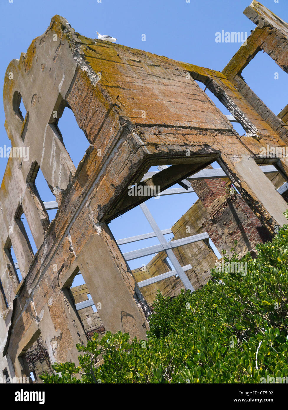 Alcatraz warden's house hi-res stock photography and images - Alamy