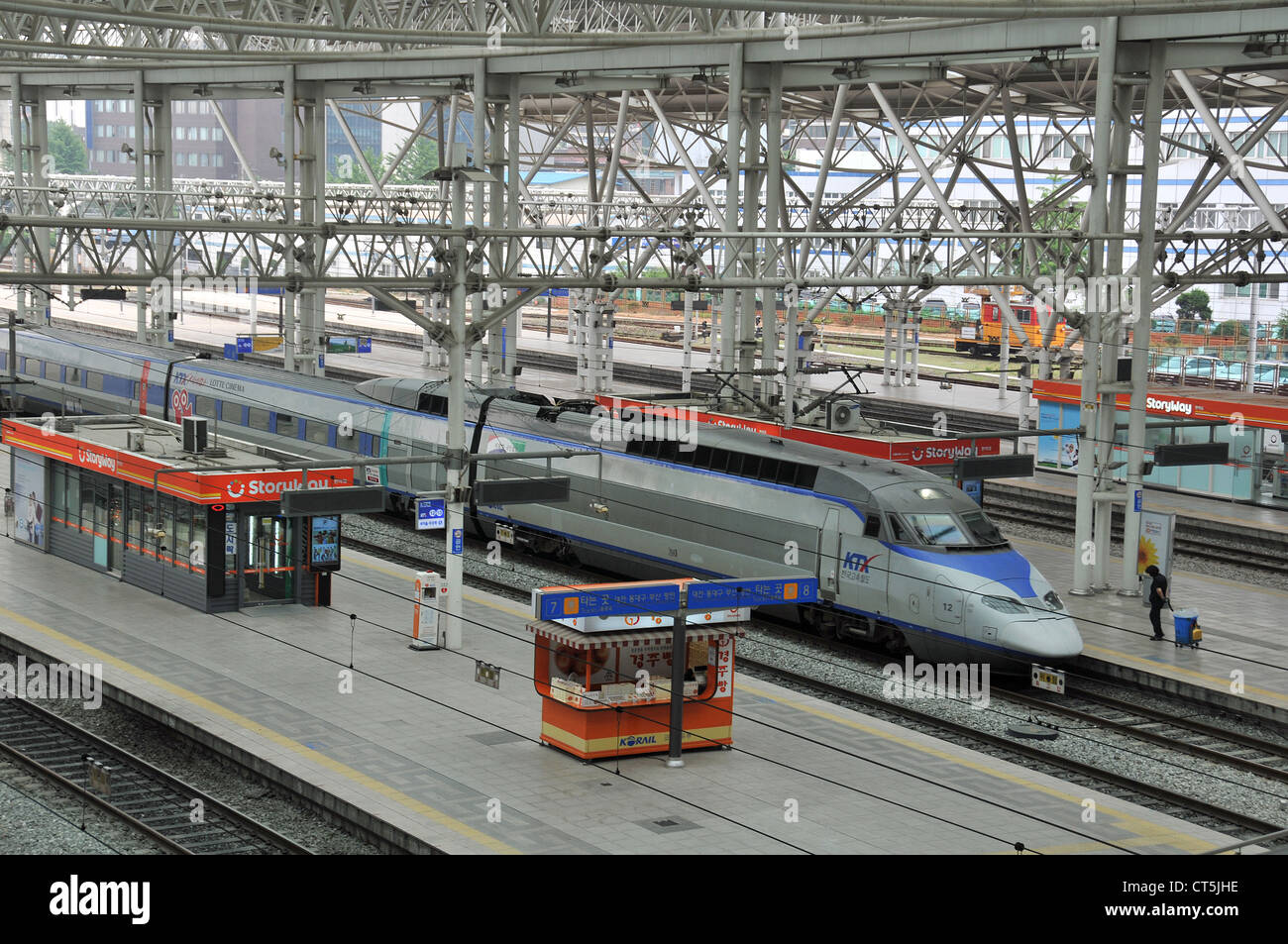 KTX train in Seoul railway station South Korea Asia Stock Photo - Alamy