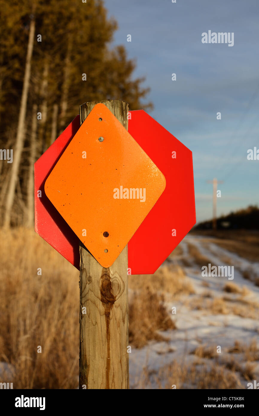 Directional marker hi-res stock photography and images - Alamy