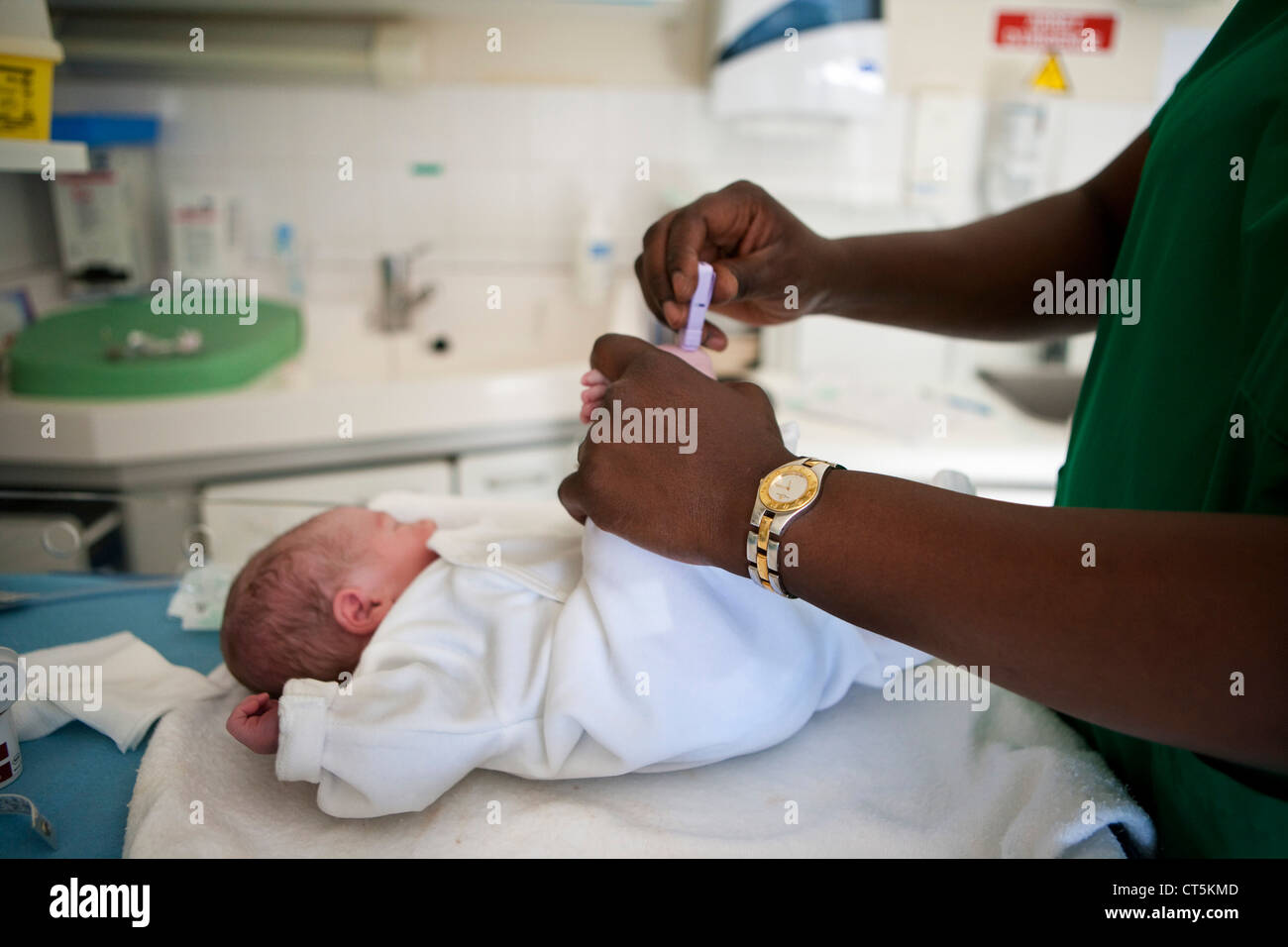 Hospital Baby Blood Test High Resolution Stock Photography and Images ...
