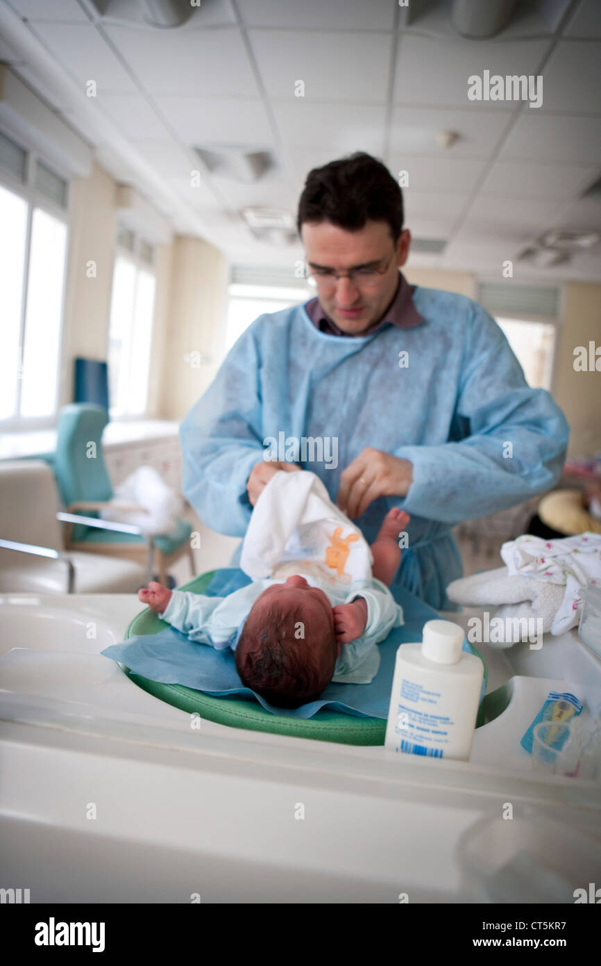 Hospital diaper change hi-res stock photography and images - Alamy