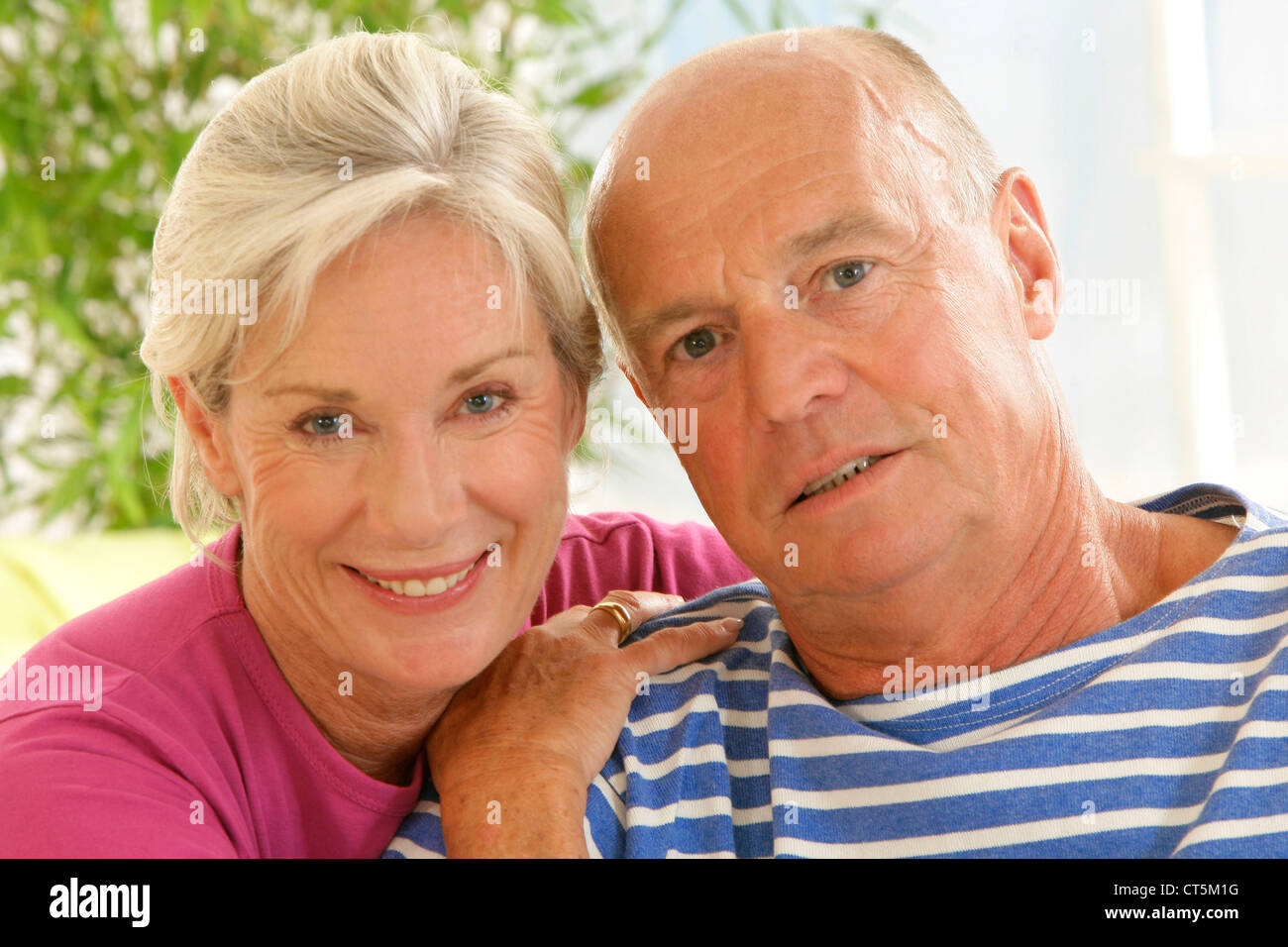 70 year old couple portrait hi-res stock photography and images - Alamy