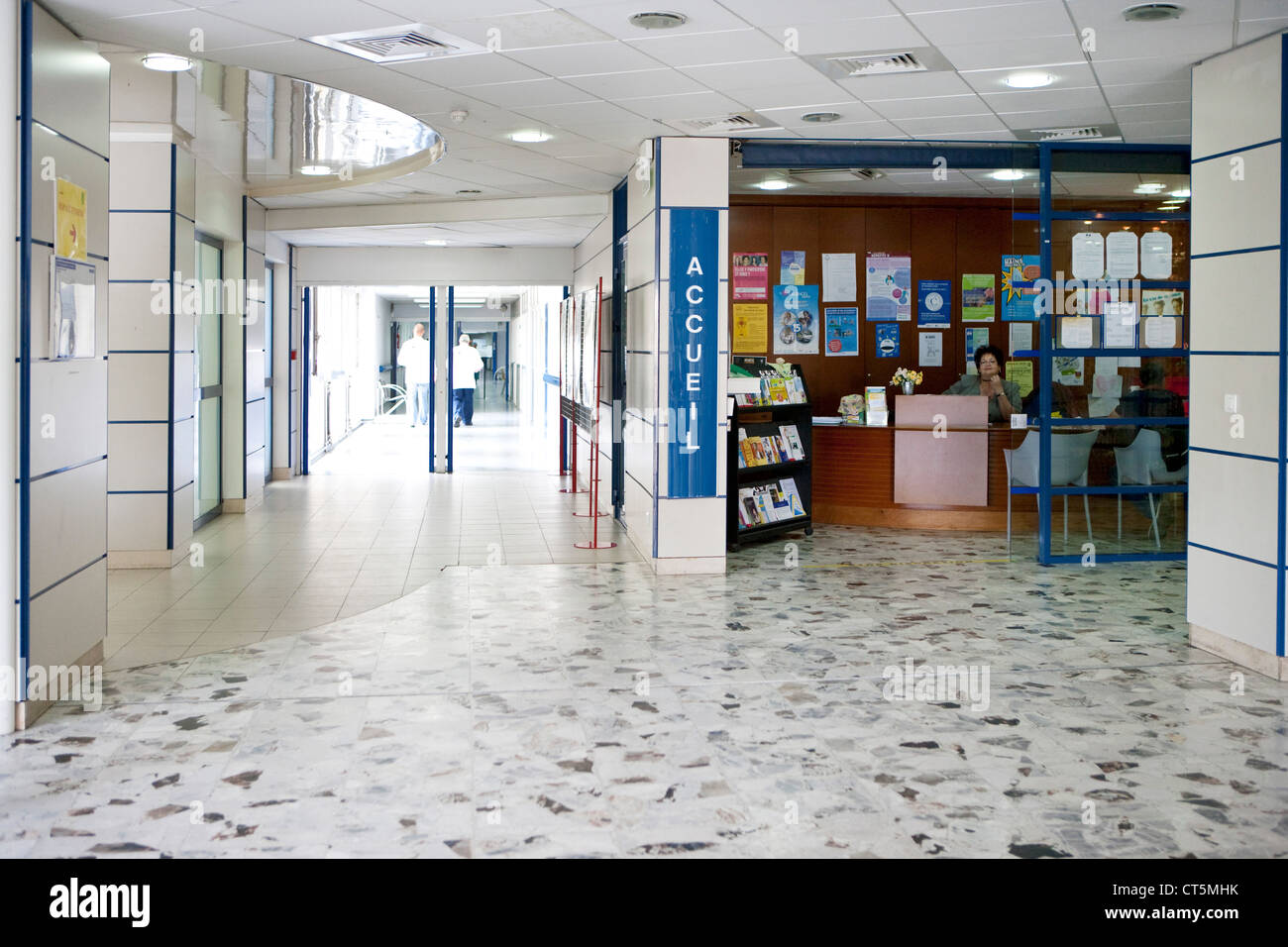 HOSPITAL RECEPTION AREA Stock Photo - Alamy