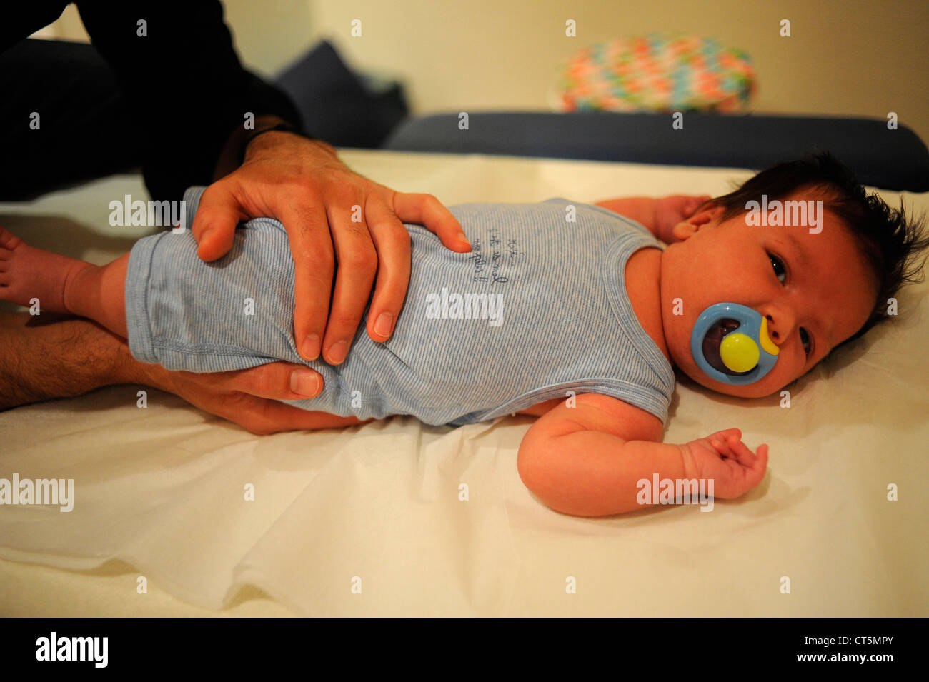 Osteopaths Stock Photos & Osteopaths Stock Images - Alamy