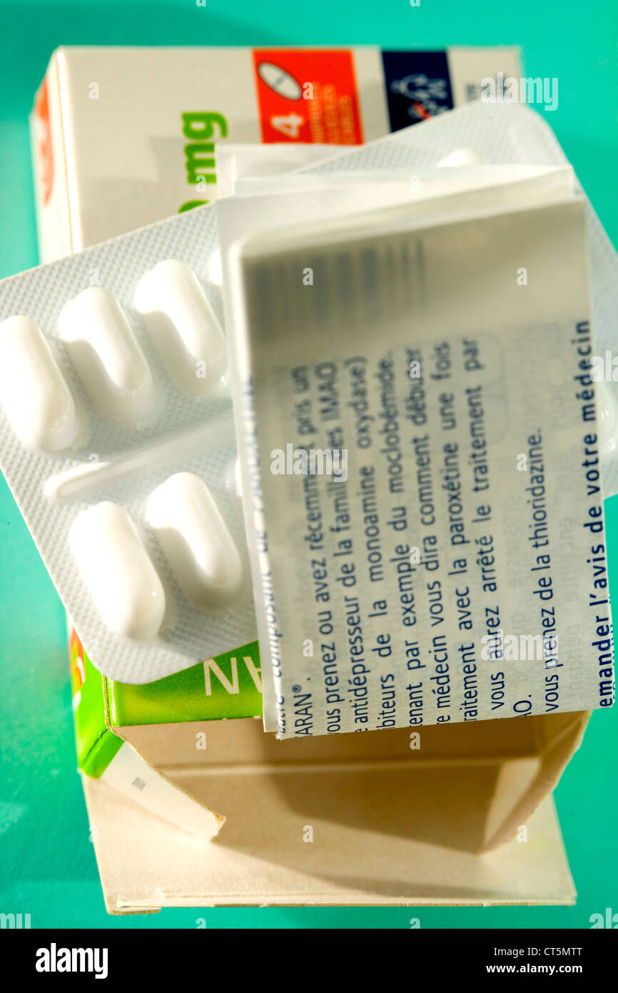 Medication details hi-res stock photography and images - Alamy