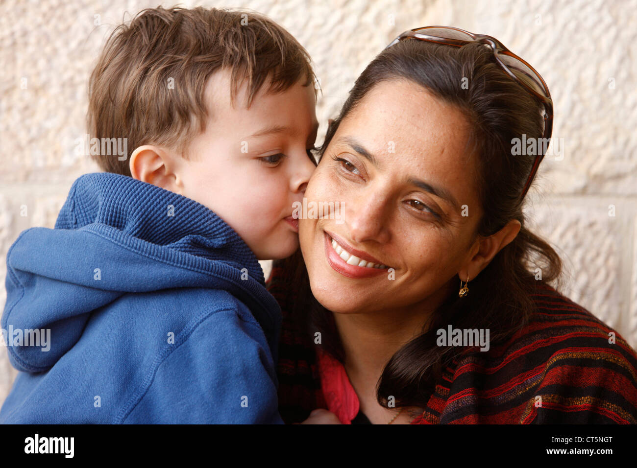 35 45 year old mother hi-res stock photography and images - Alamy