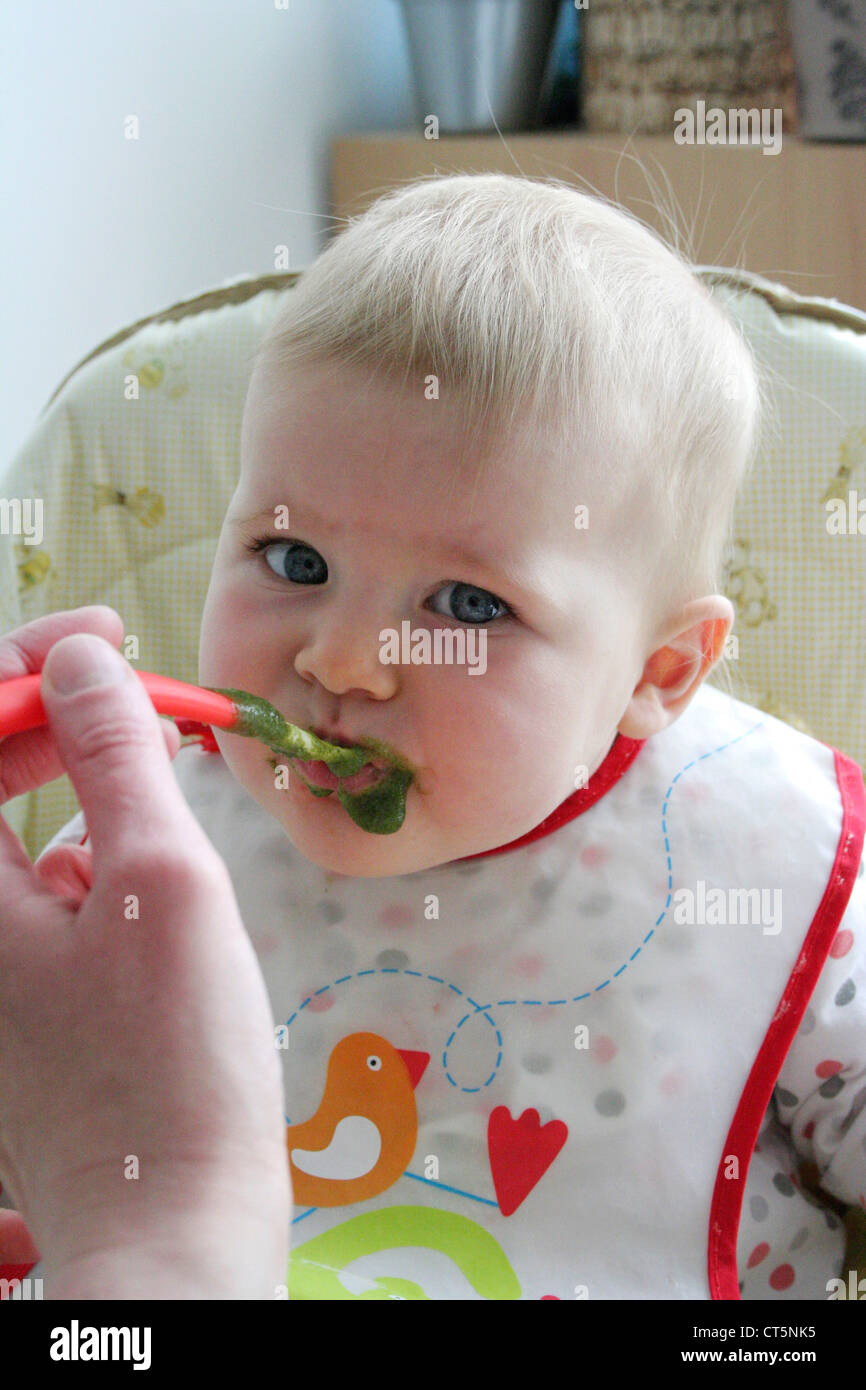 Infant nutritional products hi-res stock photography and images - Alamy