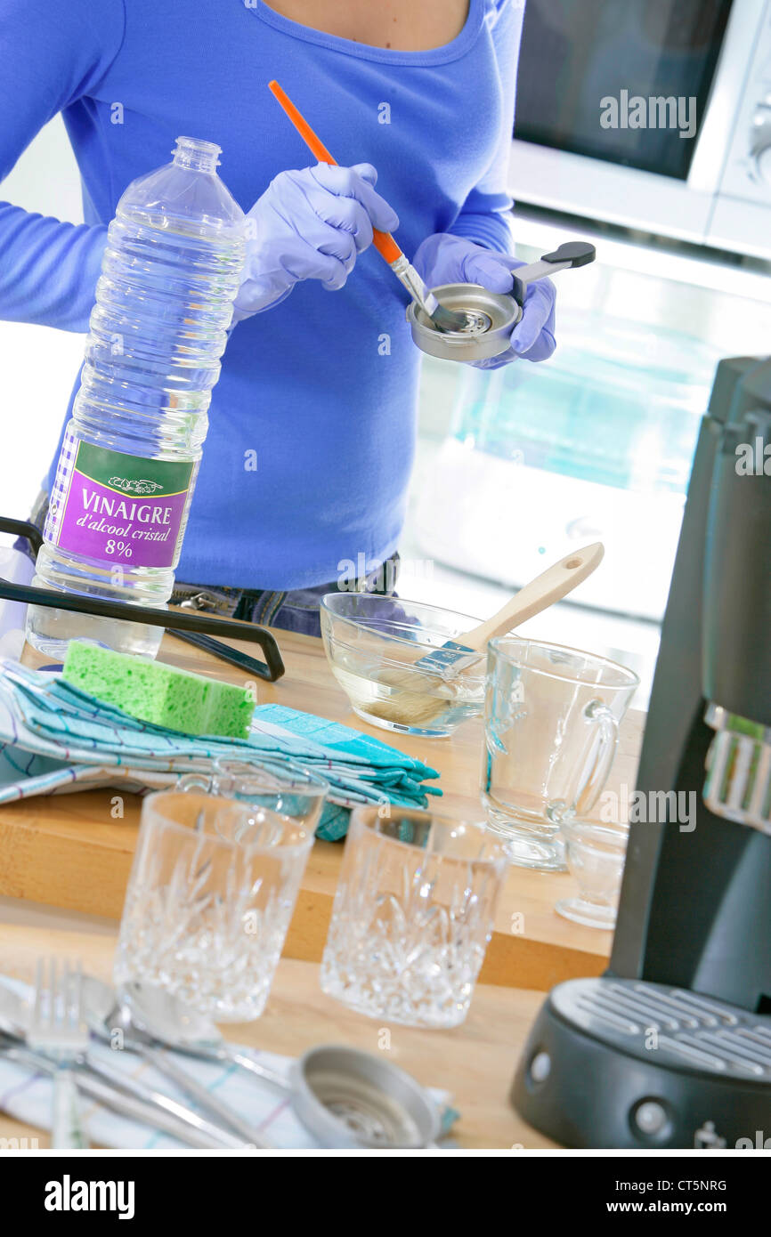 WOMAN DOING HOUSEWORK Stock Photo - Alamy