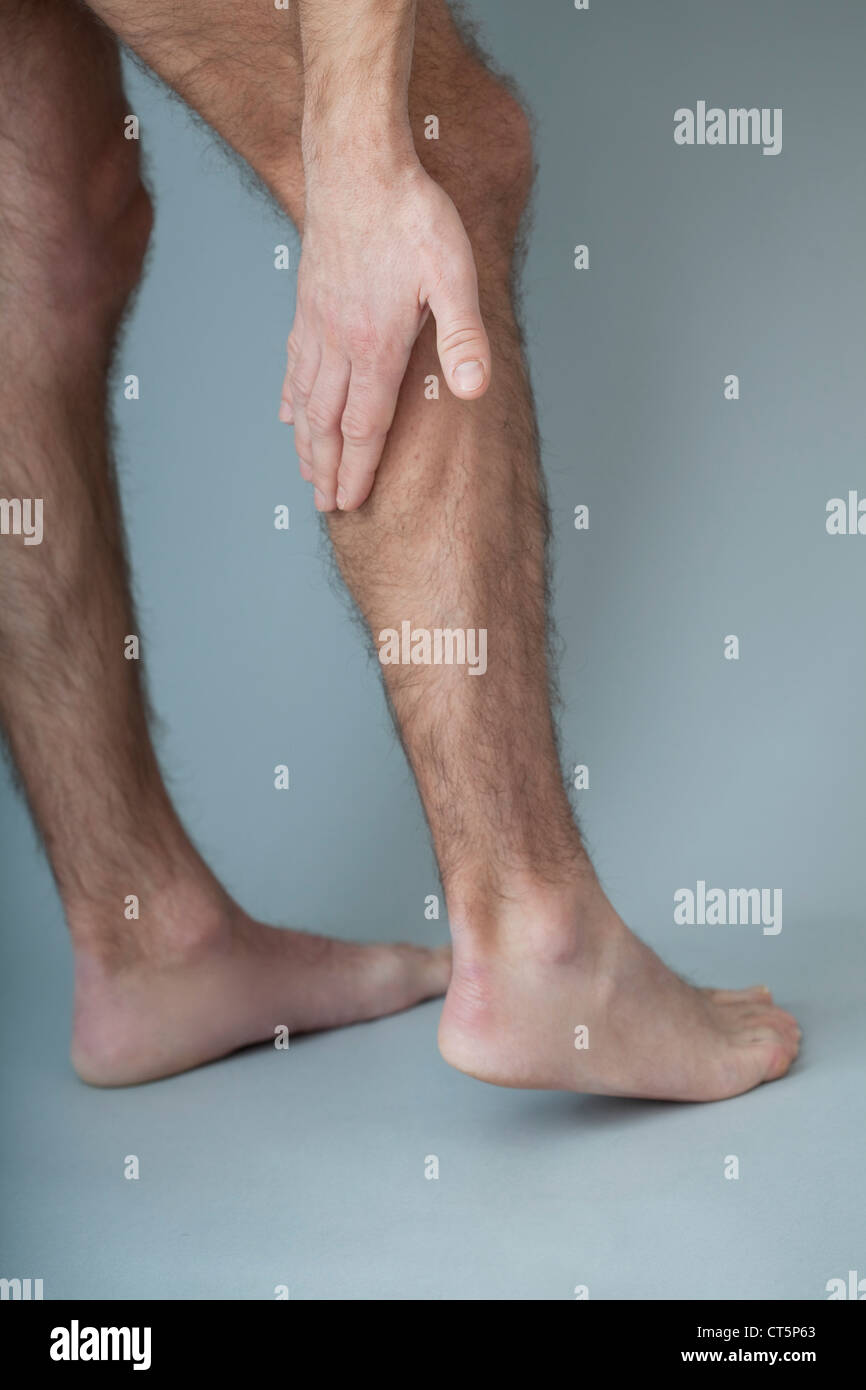 Muscular man calves hi-res stock photography and images - Alamy