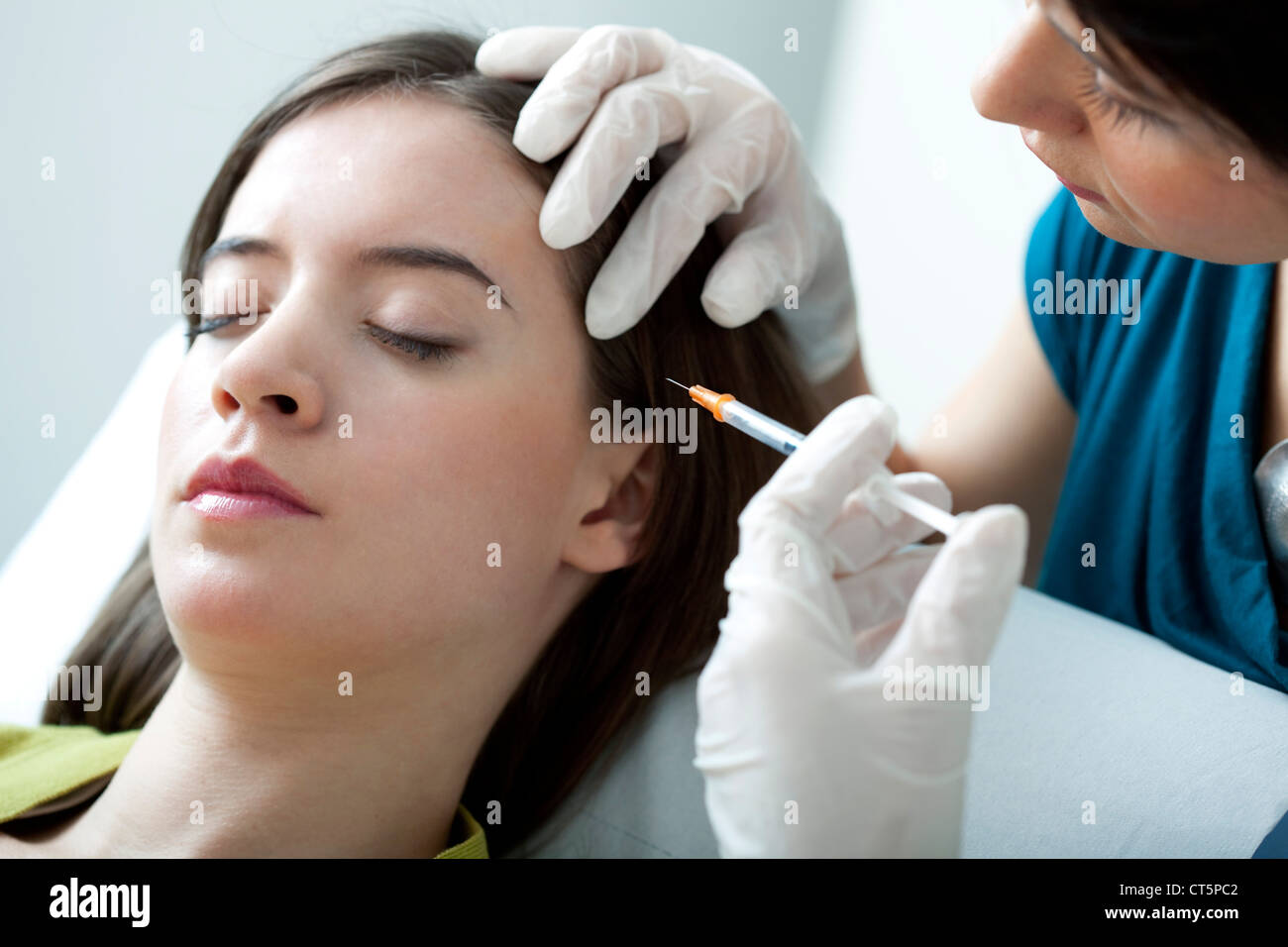 BOTOX TREATMENT, WOMAN Stock Photo - Alamy