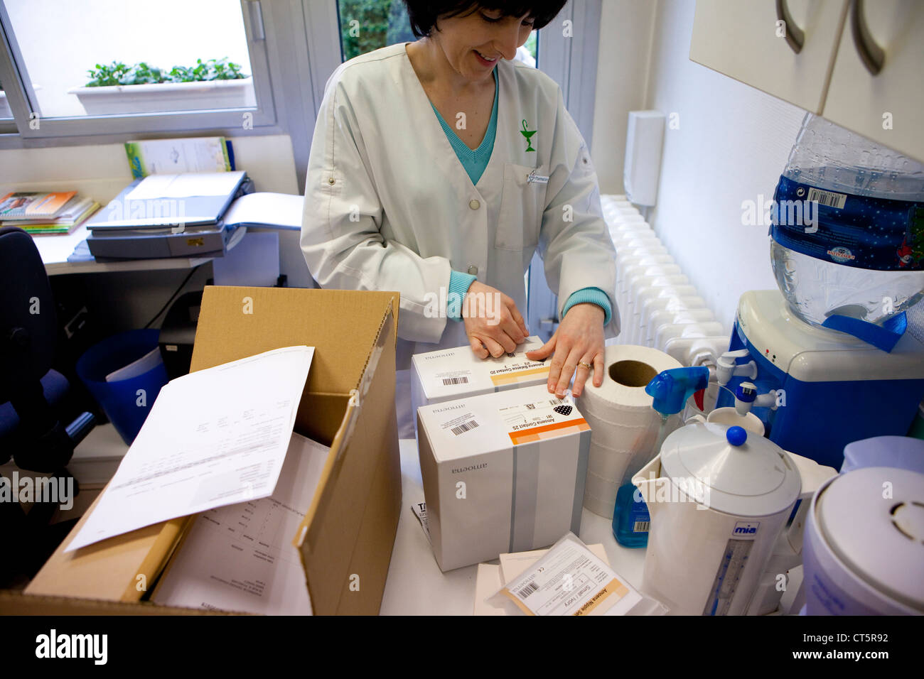 Order of pharmacists hi-res stock photography and images - Alamy