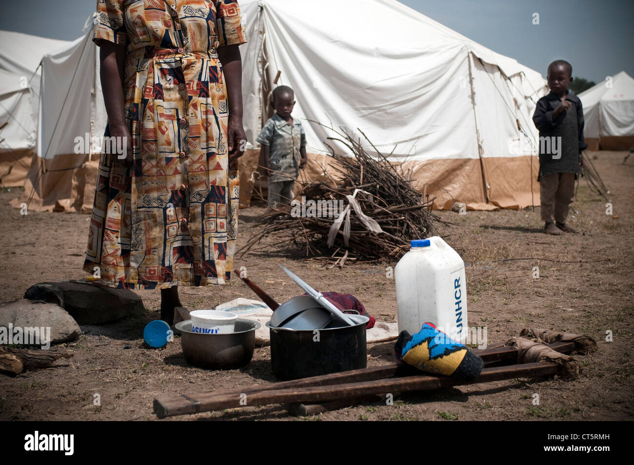 The old refugee hi-res stock photography and images - Alamy
