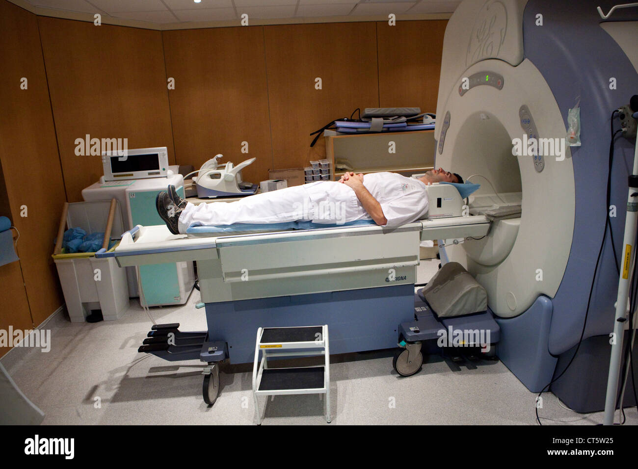 Nmr imagery hi-res stock photography and images - Alamy