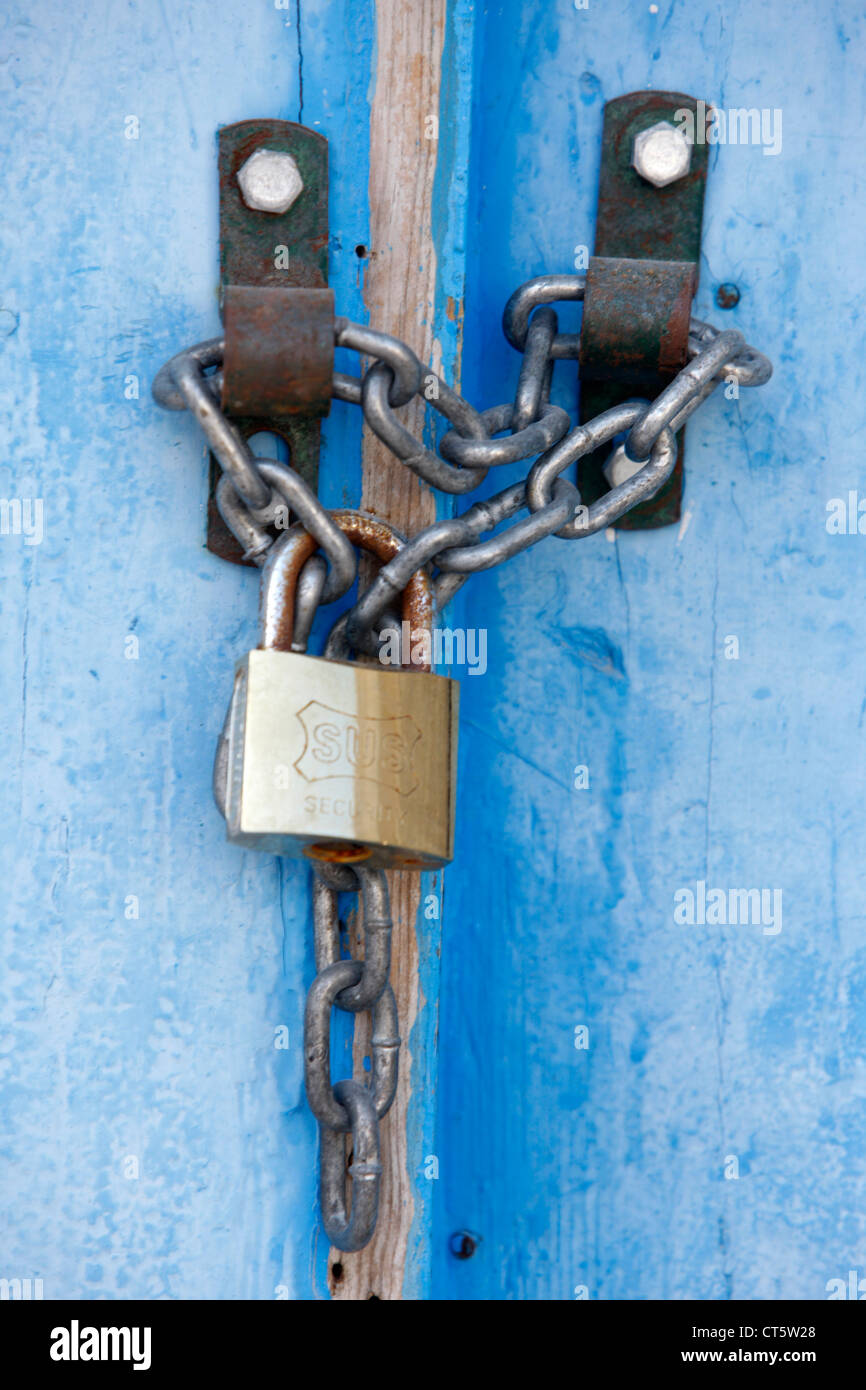 Securing doors with padlock hi-res stock photography and images - Alamy