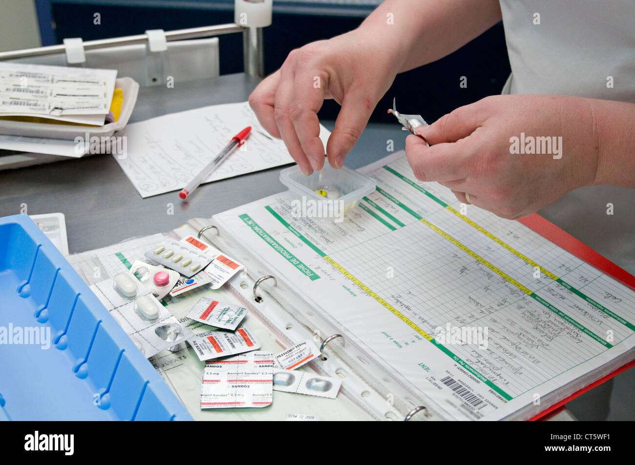 Individual distribution hi-res stock photography and images - Alamy