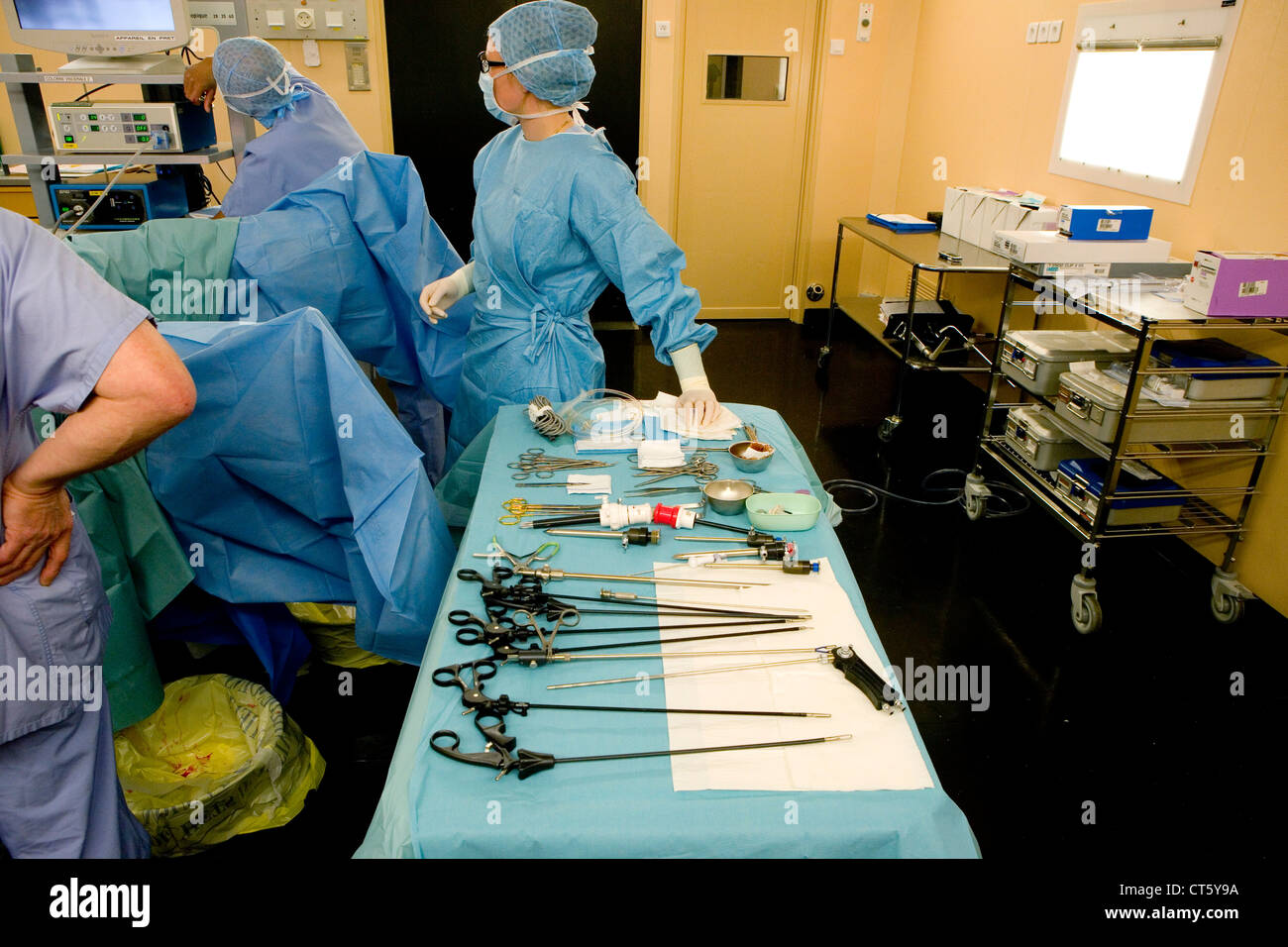 Bowel resection hi-res stock photography and images - Alamy