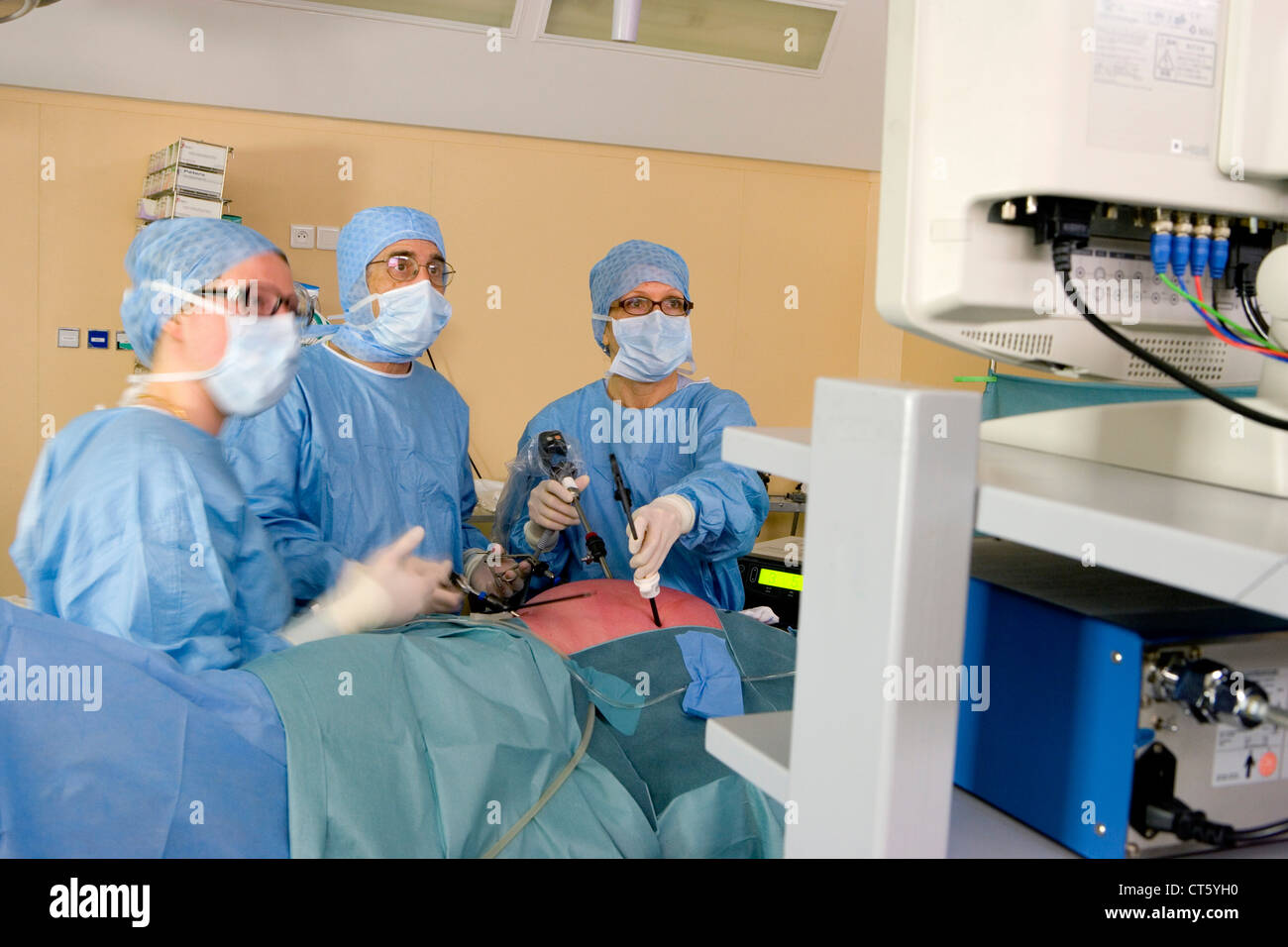 Bowel resection hi-res stock photography and images - Alamy