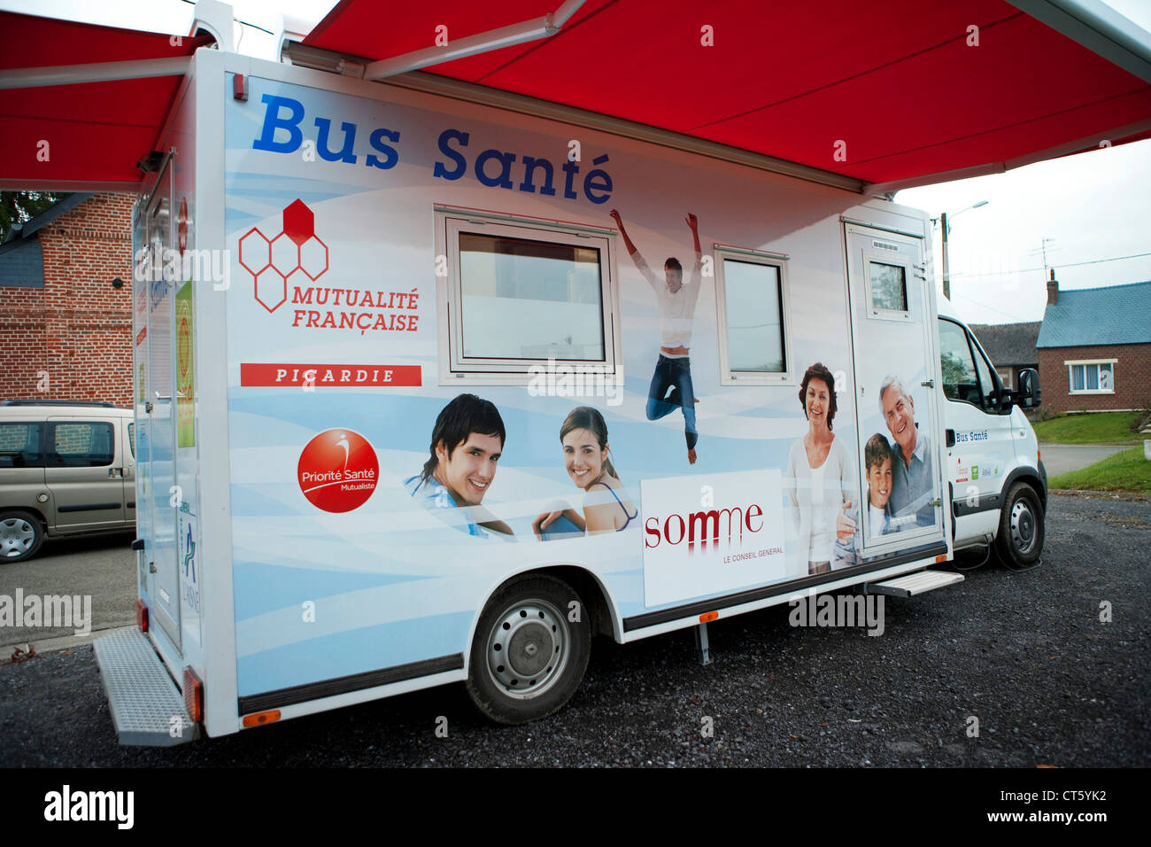 Mobile medical truck hi-res stock photography and images - Alamy